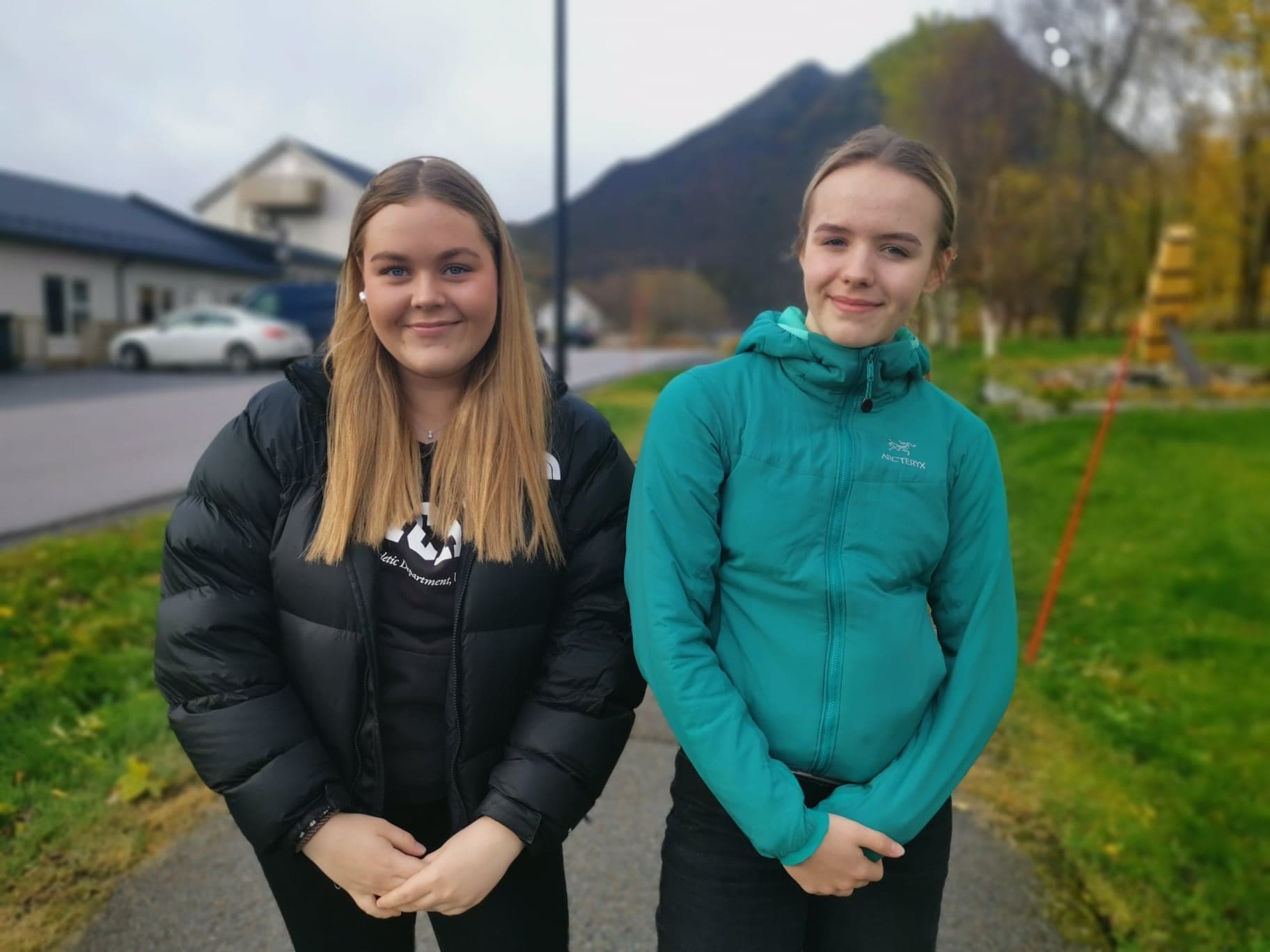 Vi ønsker oss mer skyss og en plass å henge - vol.no