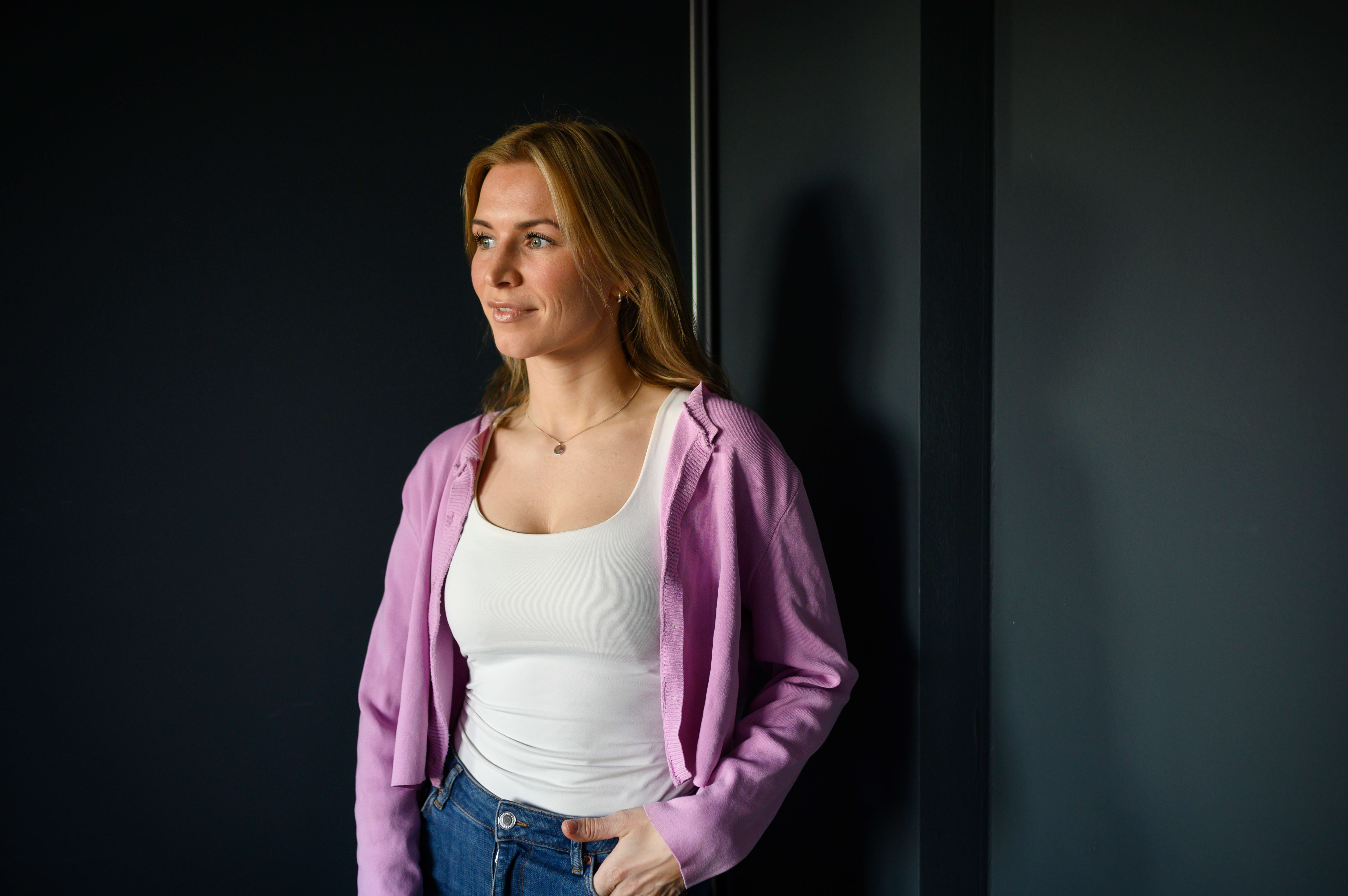 Kornelia (28) sa opp på grunn av stress: – Hele livet mitt dreide seg ...