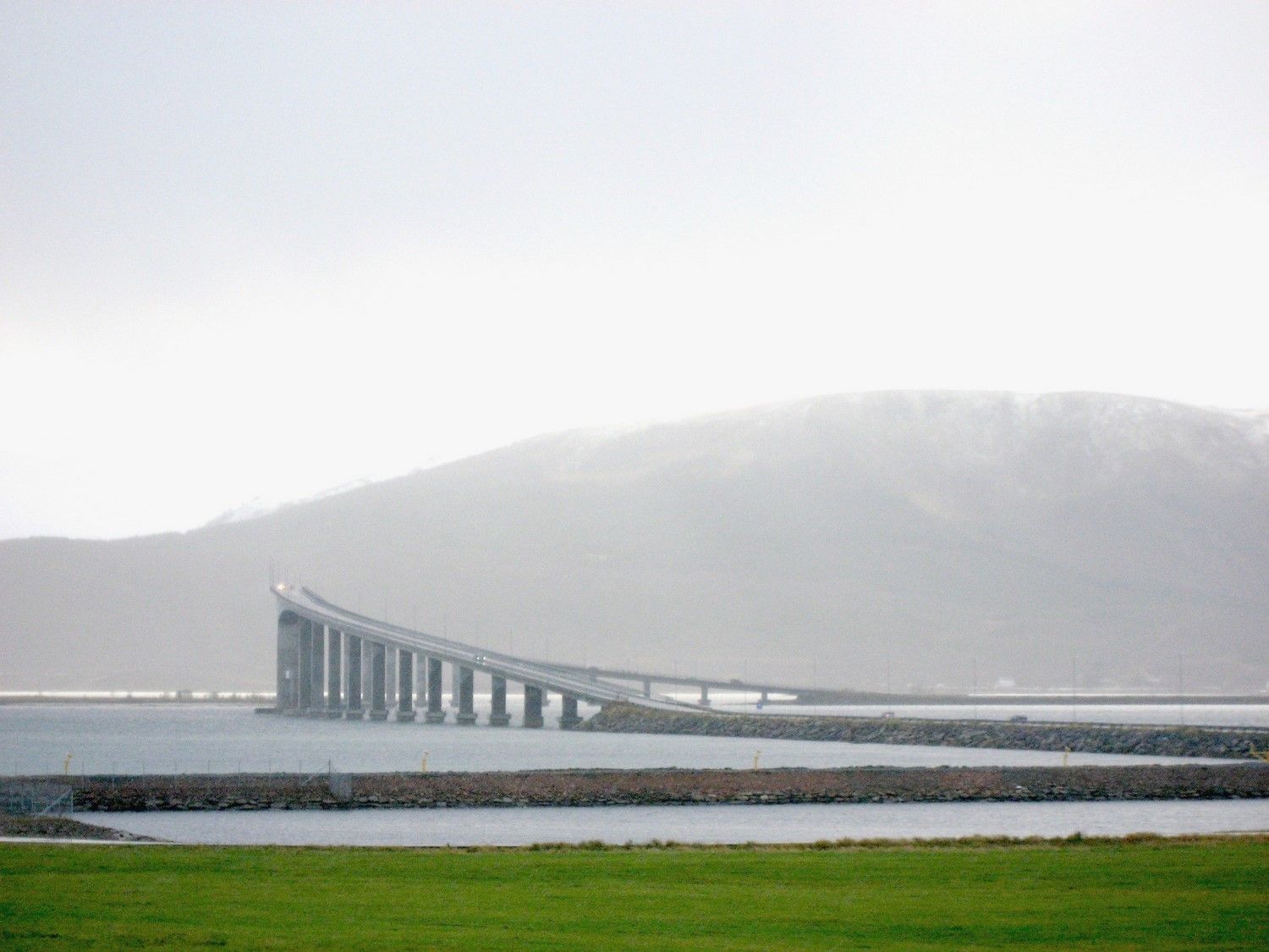 Regnvær går over til opphold - vol.no