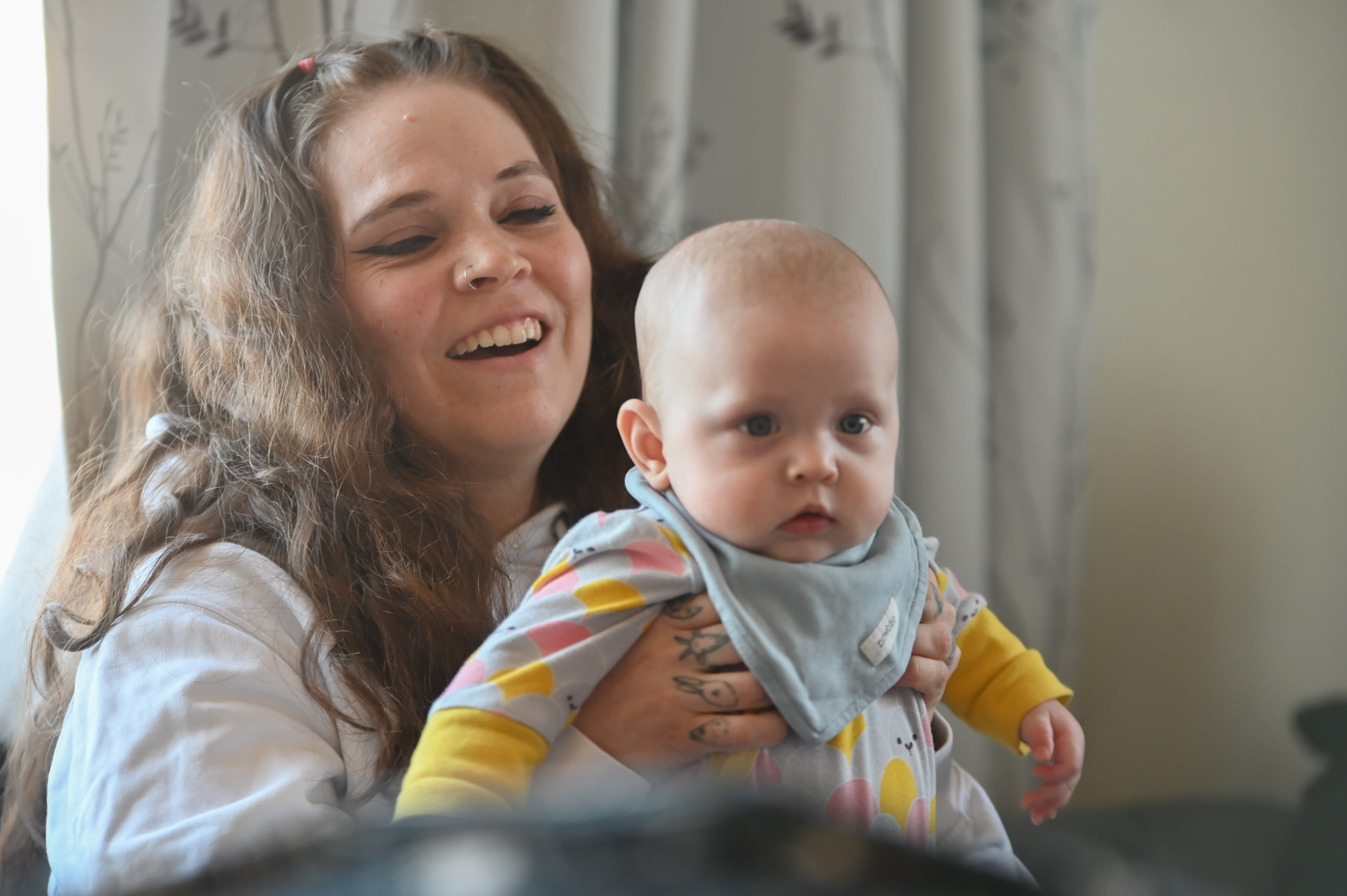 Karen Anna (41) sjokkerte da hun sendte et bilde av den nyfødte ...