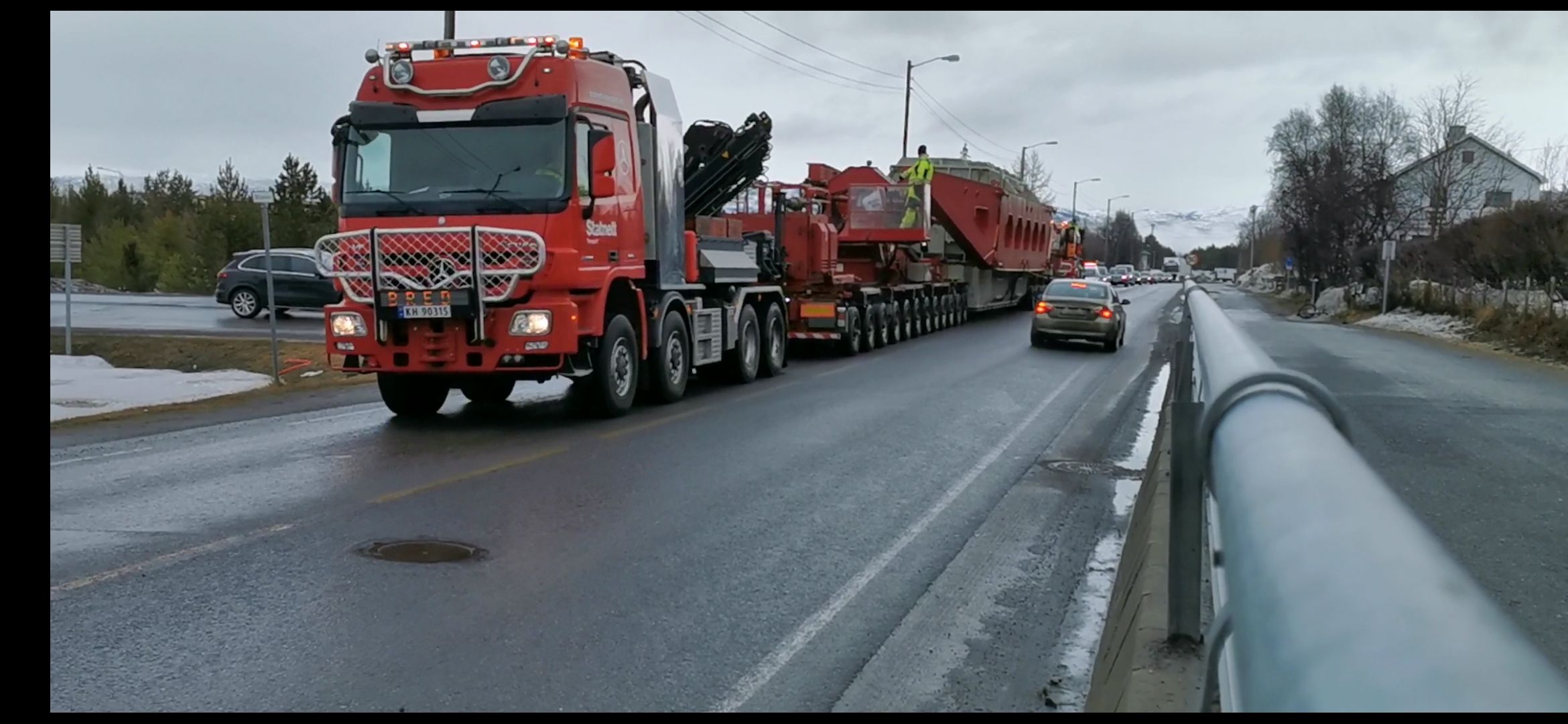 Her ruller 440 tonn gjennom Alta - altaposten.no