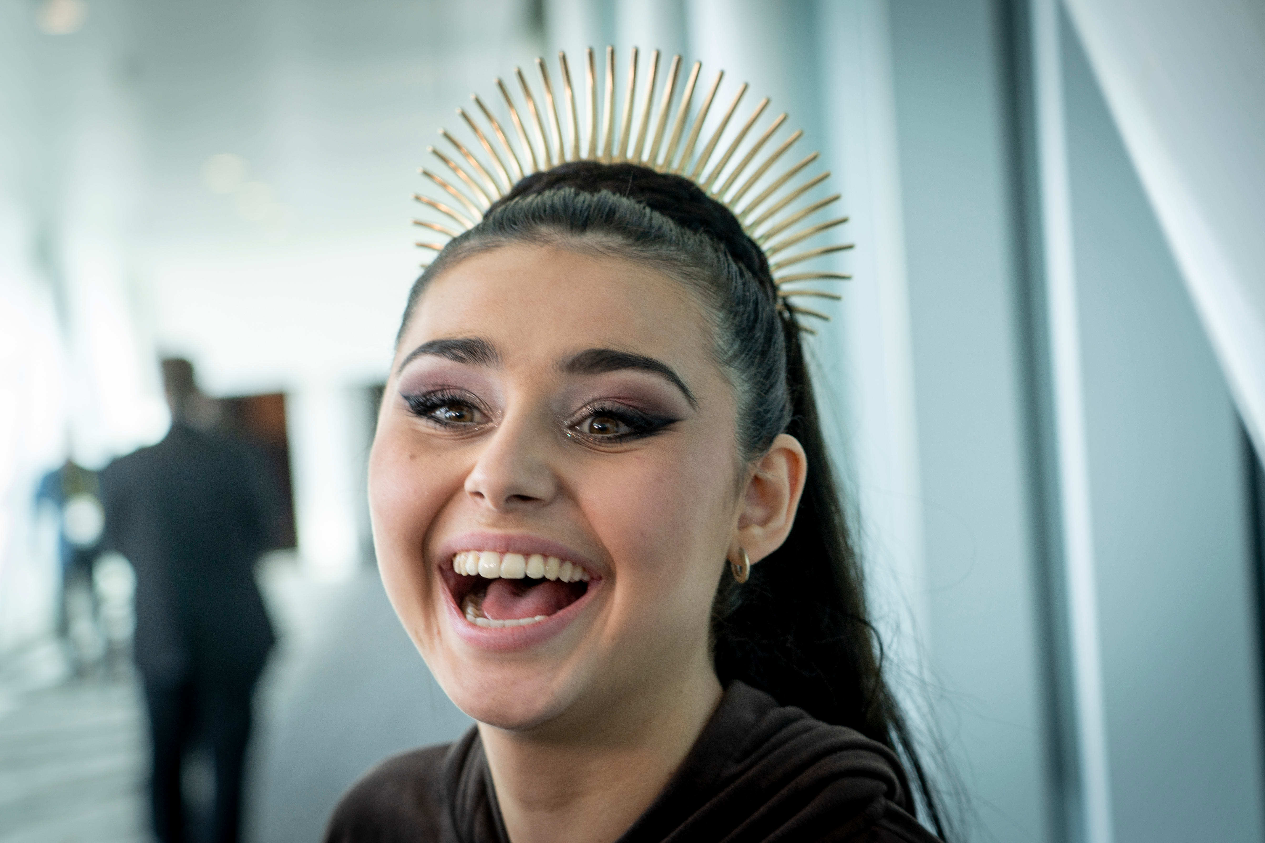 Alessandra om sin nye låt: – Jeg vil at folk skal føle seg selvsikre ...