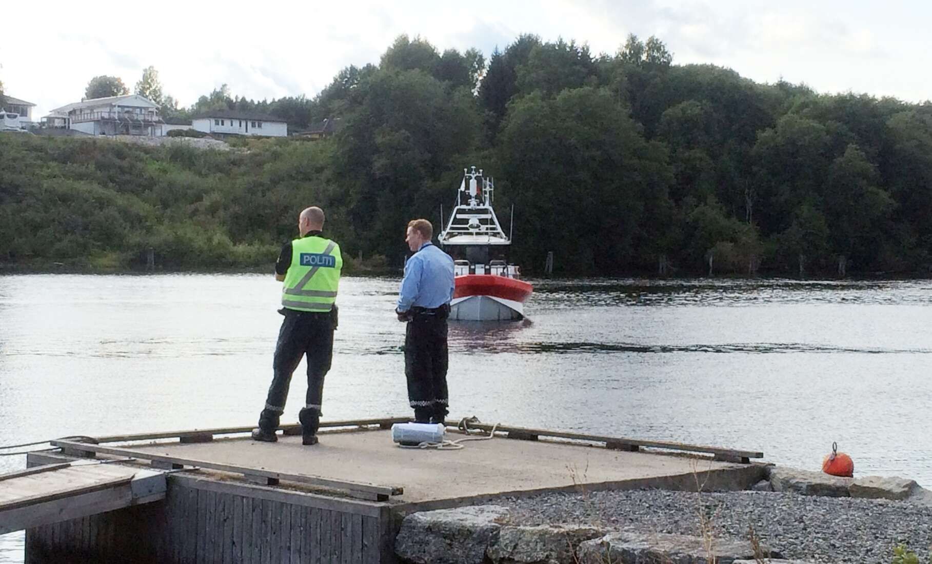 Kvinne funnet død i elva i Skien - varden.no