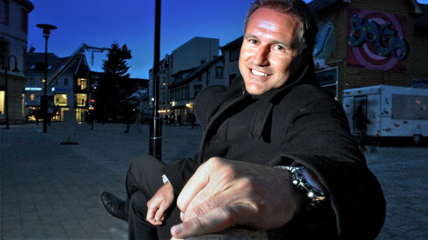 Reppen-bok i kioskhyllene - ht.no