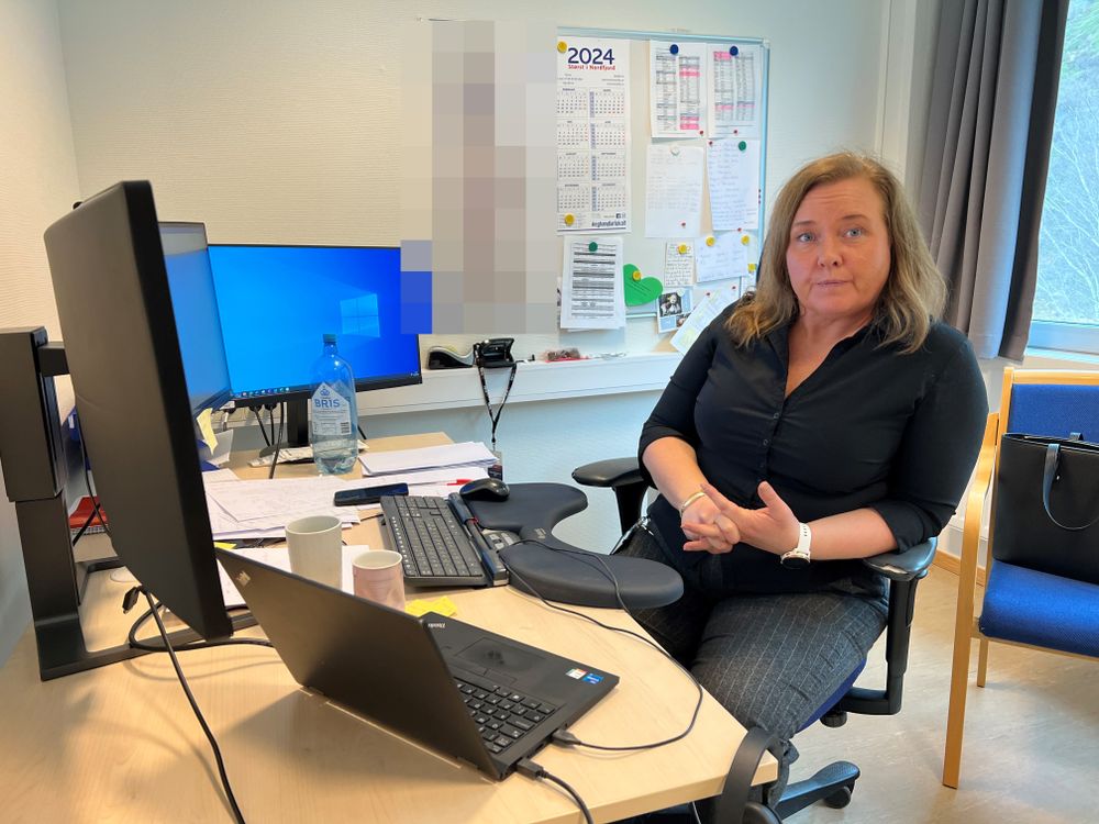 Ein tung dag for Kari og dei andre på Måløy vgs: – Både elevar og ... Ein tung dag for Kari og dei andre på Måløy vgs: – Både elevar og ...