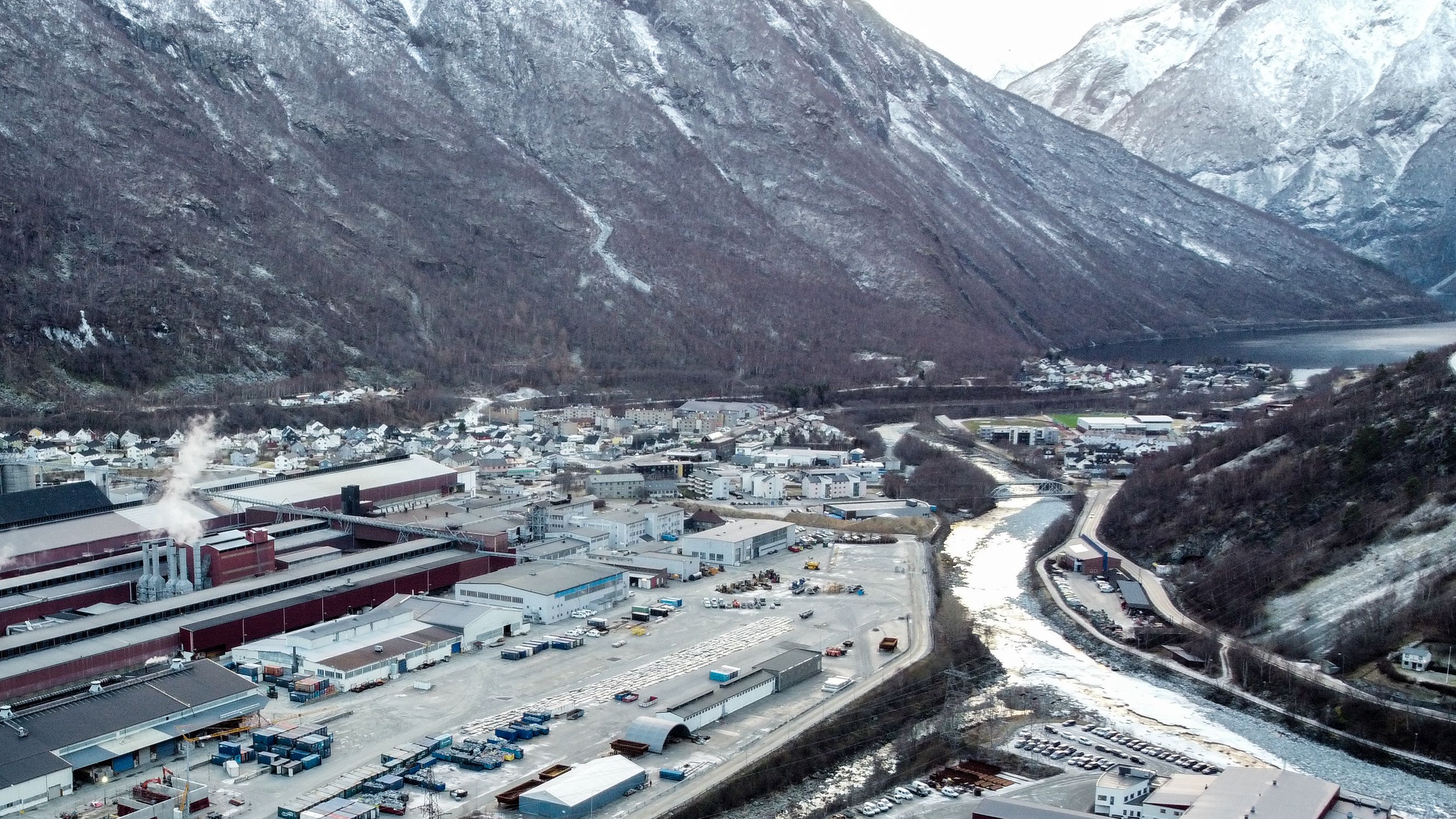 Samlar kommunar og næringsliv i forsvarsforum - porten.no
