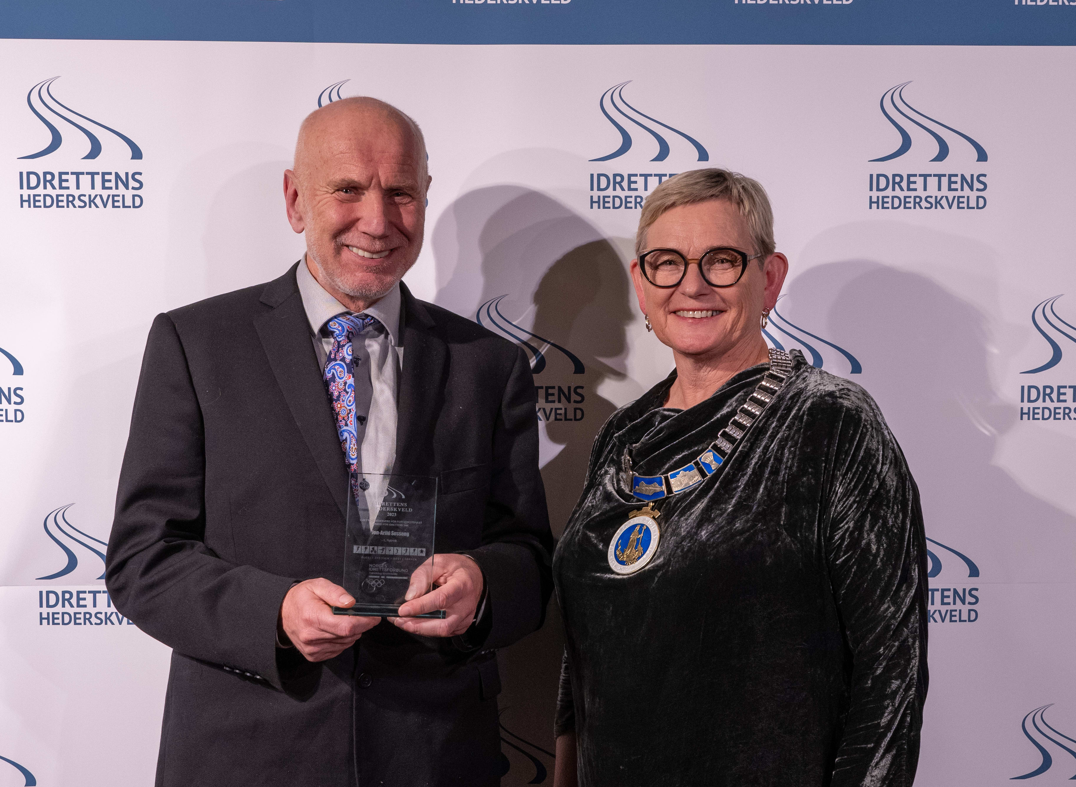 Jon-Arild og de andre prisvinnerne ble hyllet