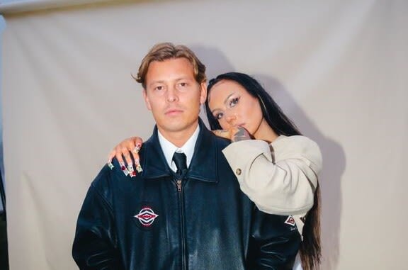 Jesper Jenset slipper låt med Tomine Harket - rbnett.no