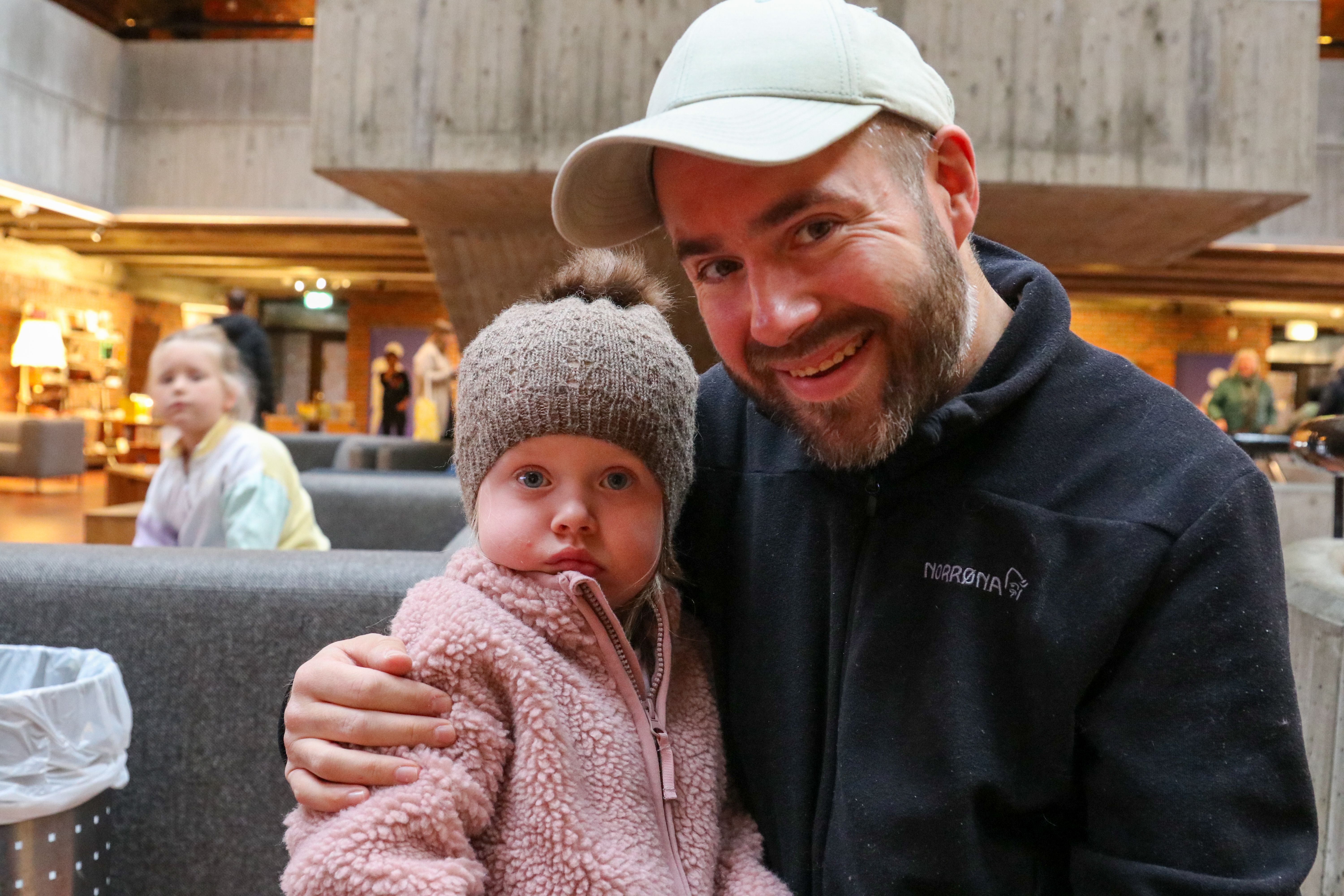 Den store kinodagen: Alma (3) var på sin aller første kinofilm ...