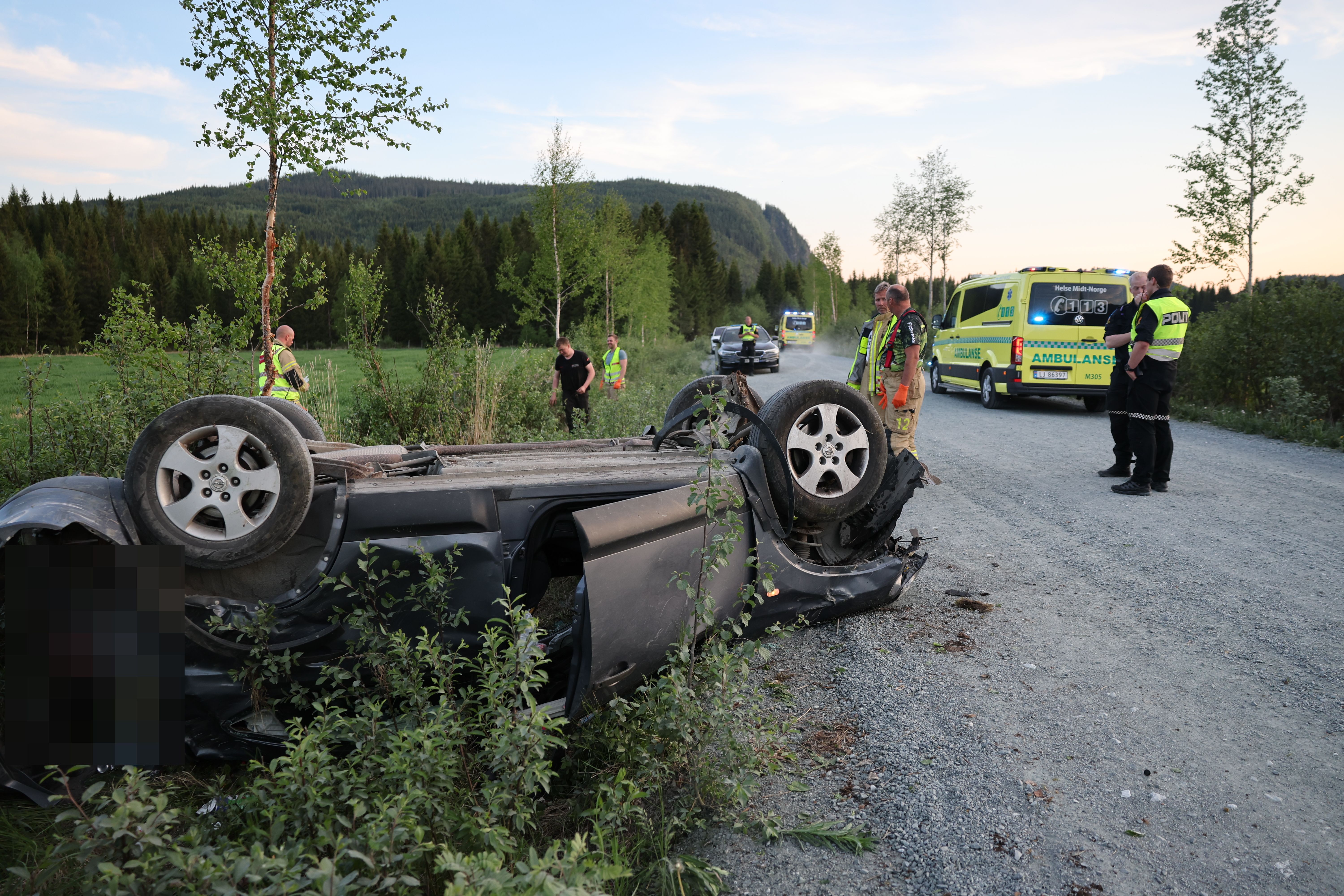Tre sendt til sykehus etter utforkjørIng - innherred.no
