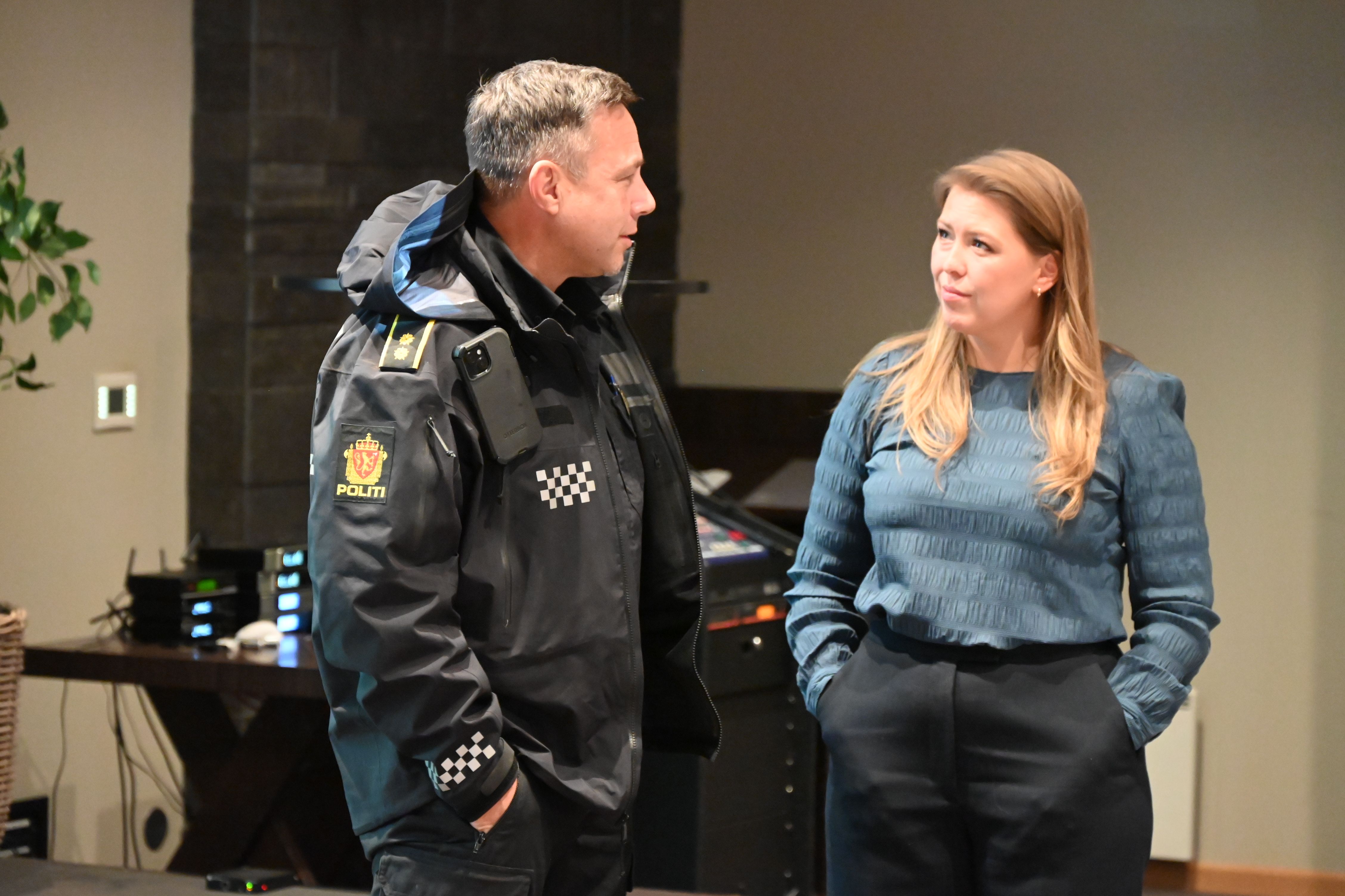 Etter terroren var dette møtet umulig – nå holder Lisa Marie foredrag ...