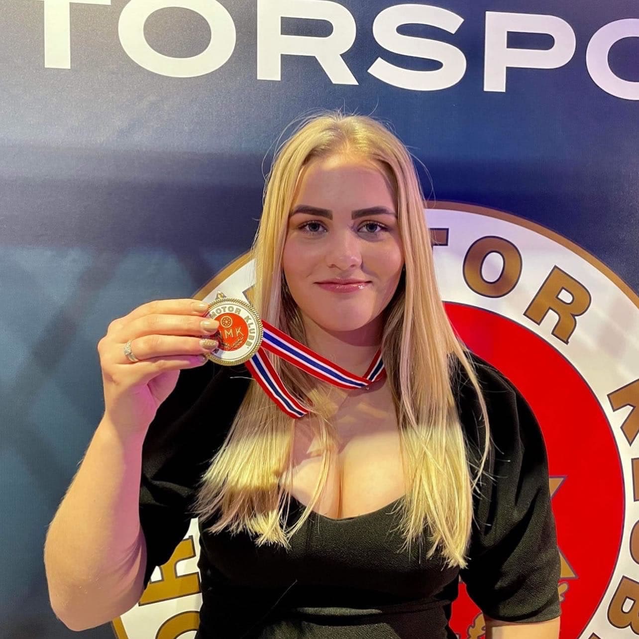 Andrine (18) hedret med gjev pris - lister24.no