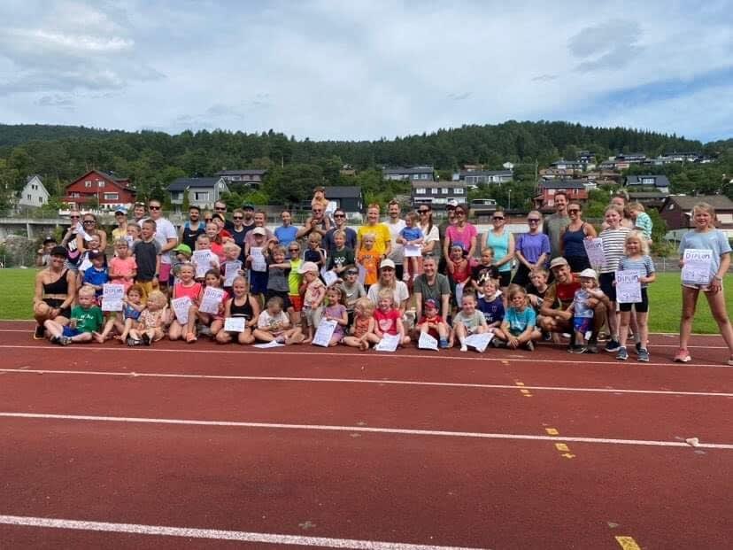 Friidrettsdag på gamle Molde stadion - smp.no