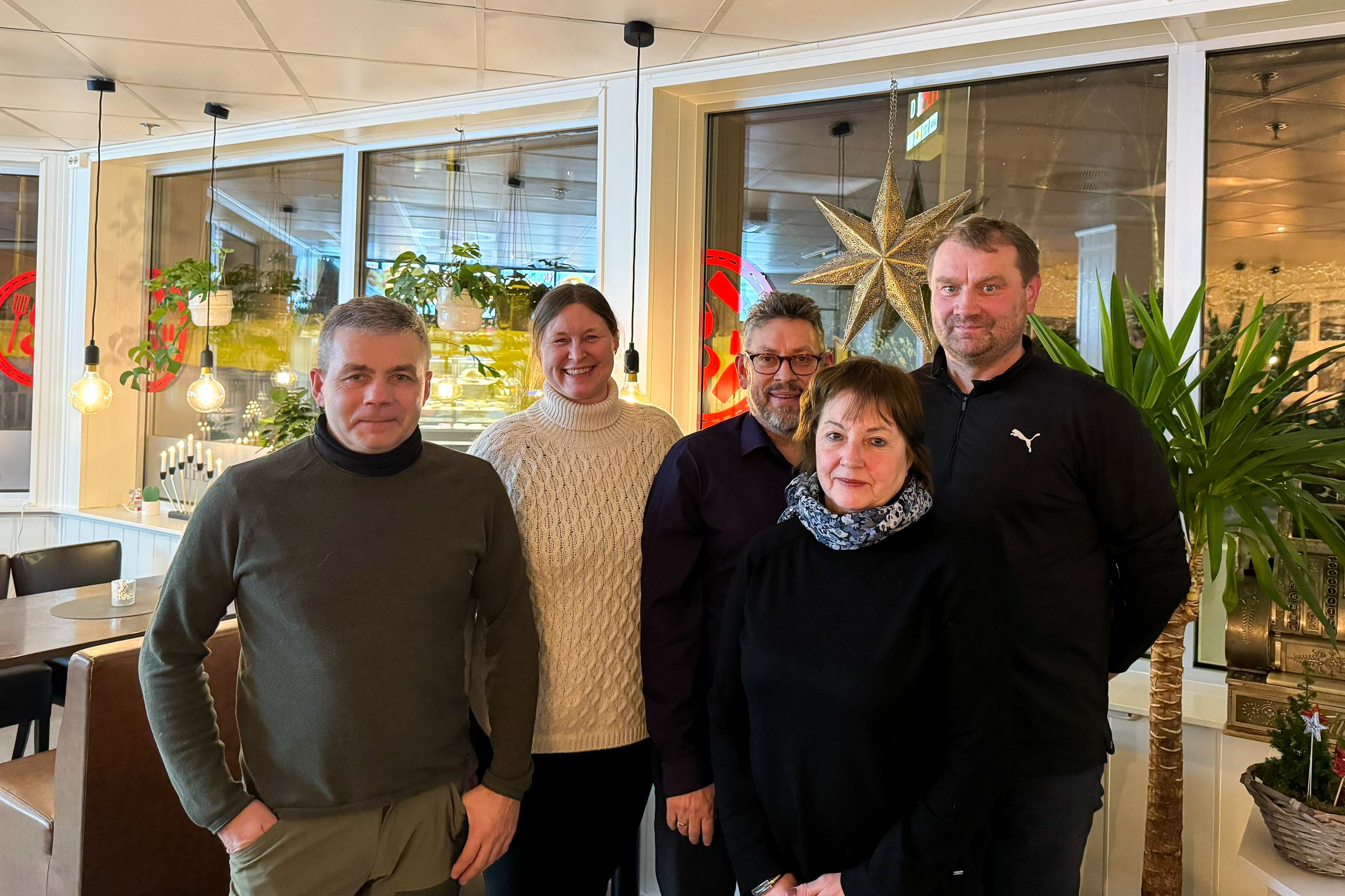 Klar med gaver, matkasser og julebord: – Blir tatt imot med åpne armer ...