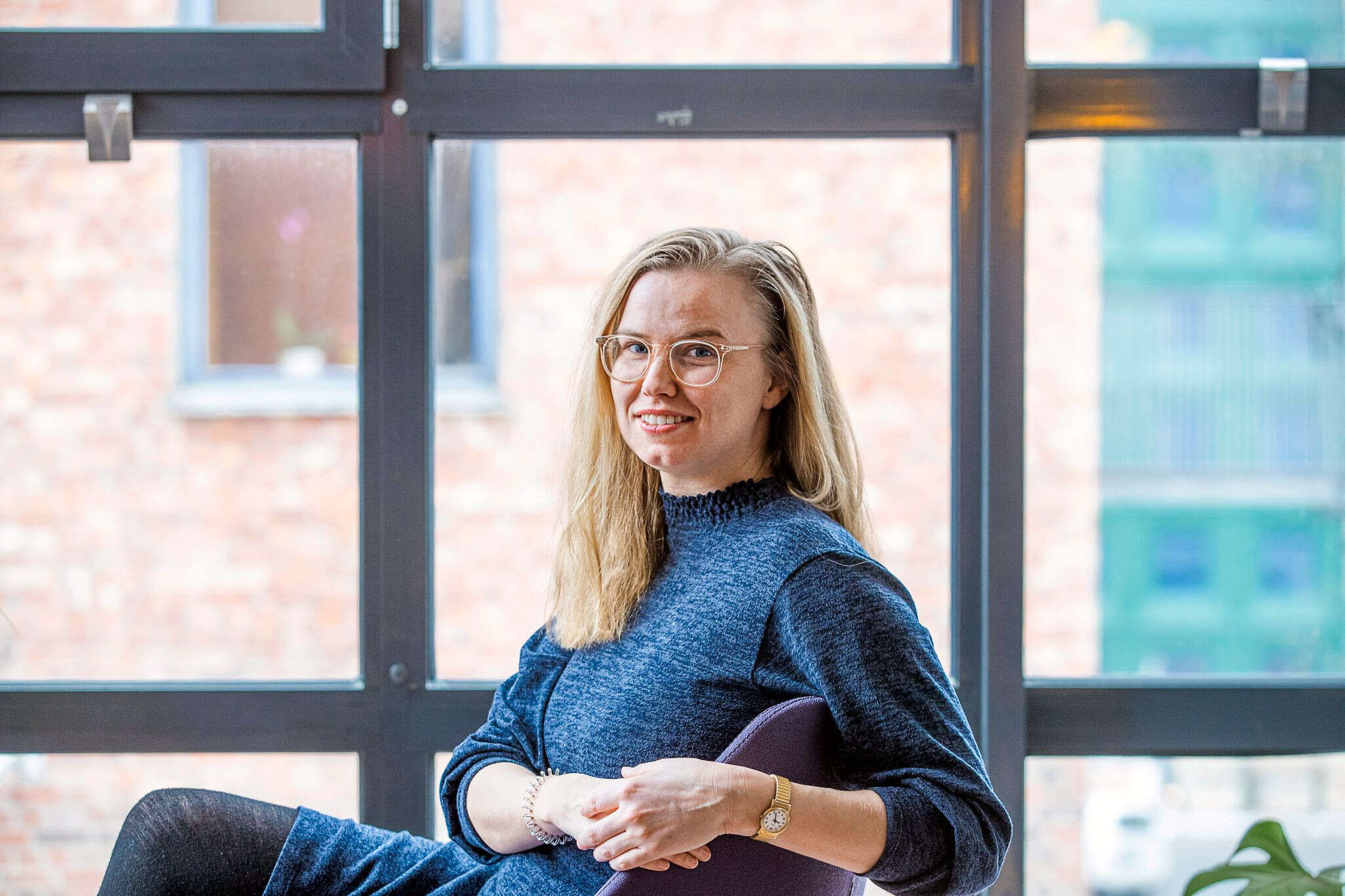 Adine Dørum har startet på seks ulike studier: – Har vært vanskelig å ...