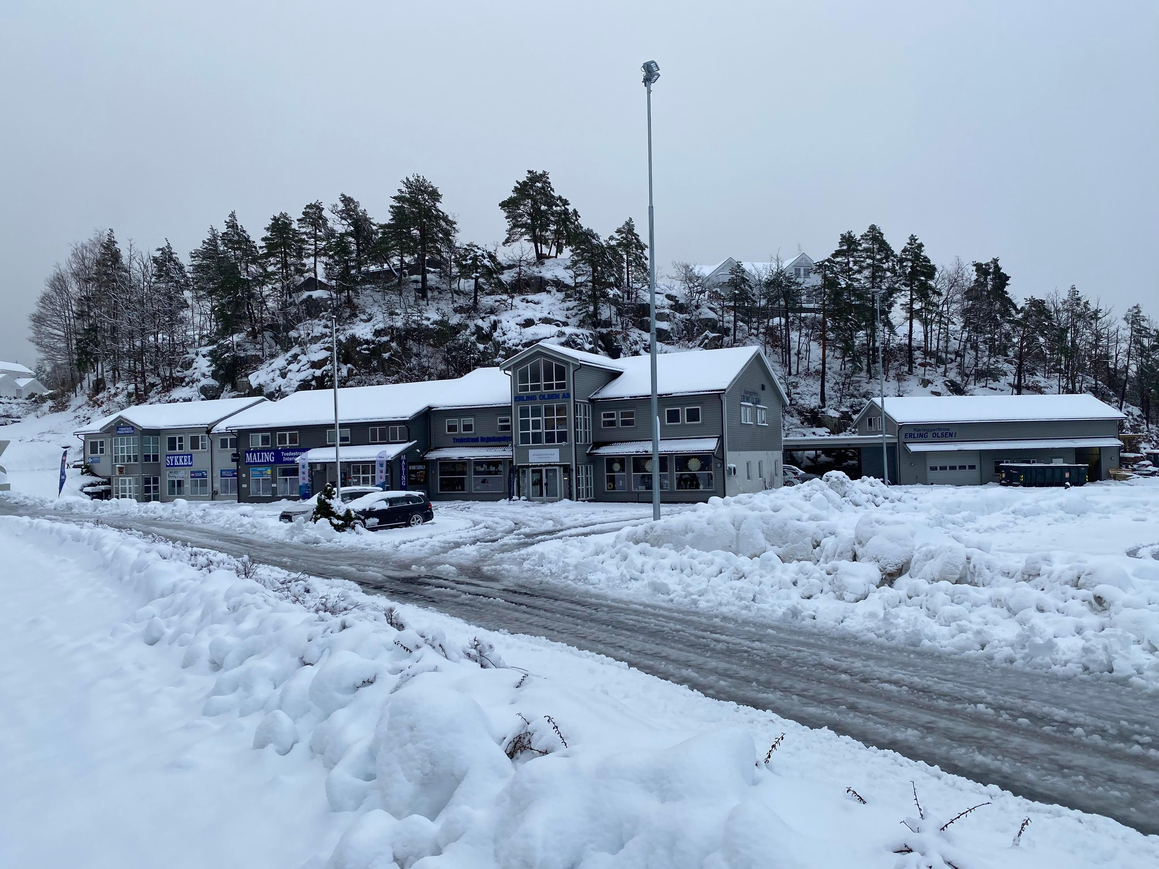 Måtte stenge butikken på grunn av «møkkavær»: – Helt ekstremt ...