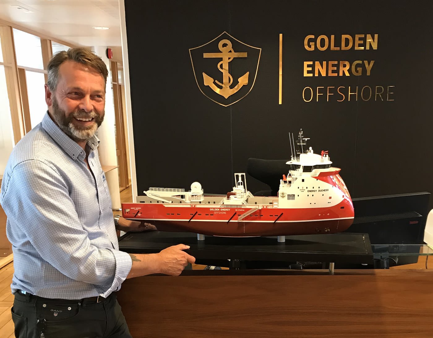 Golden Energy sikret mer jobb til forsyningsskip - smp.no