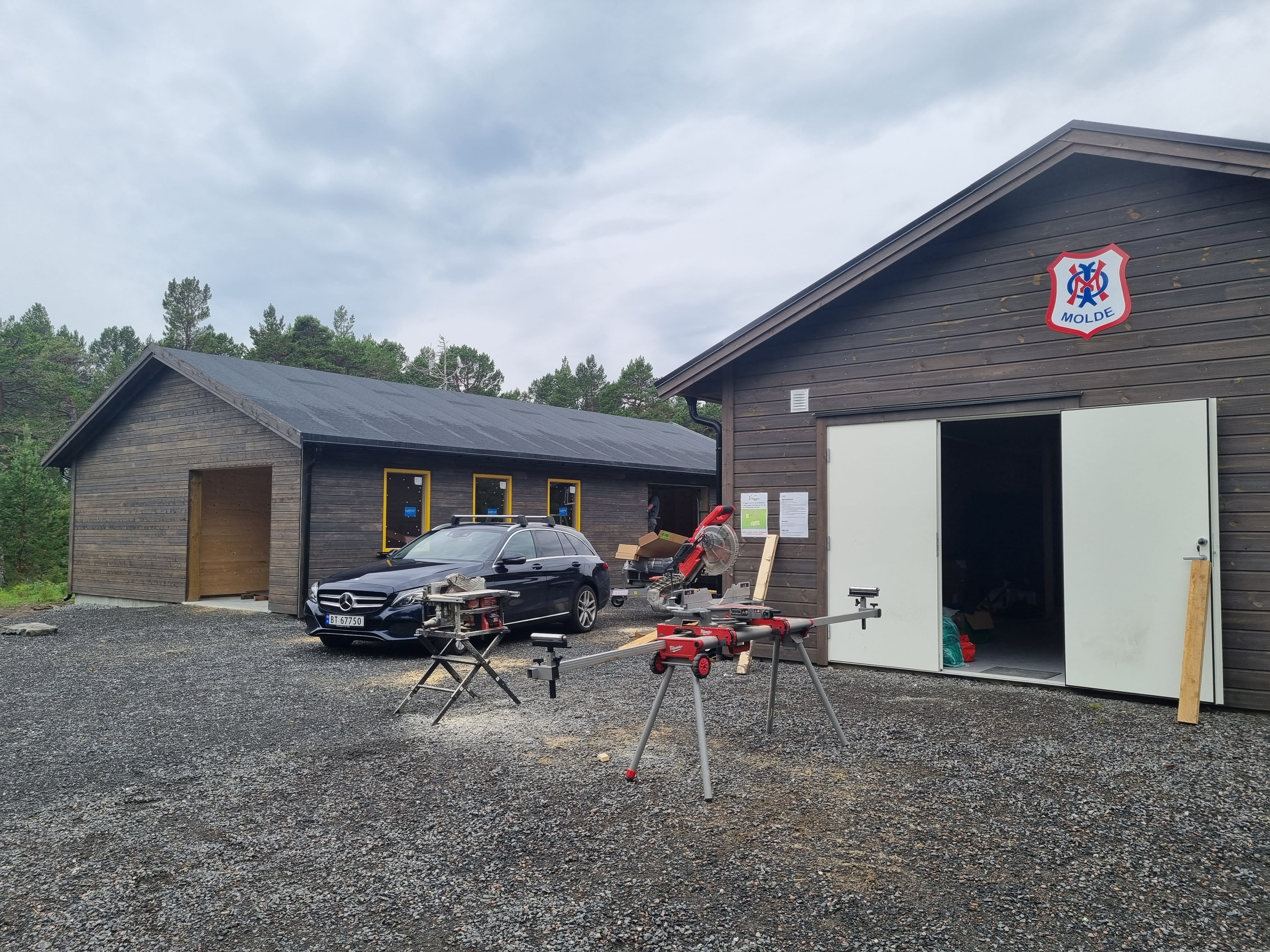 Snart ferdig med nye bygg i Jensgurilia: – Har nok brukt 1200 ...