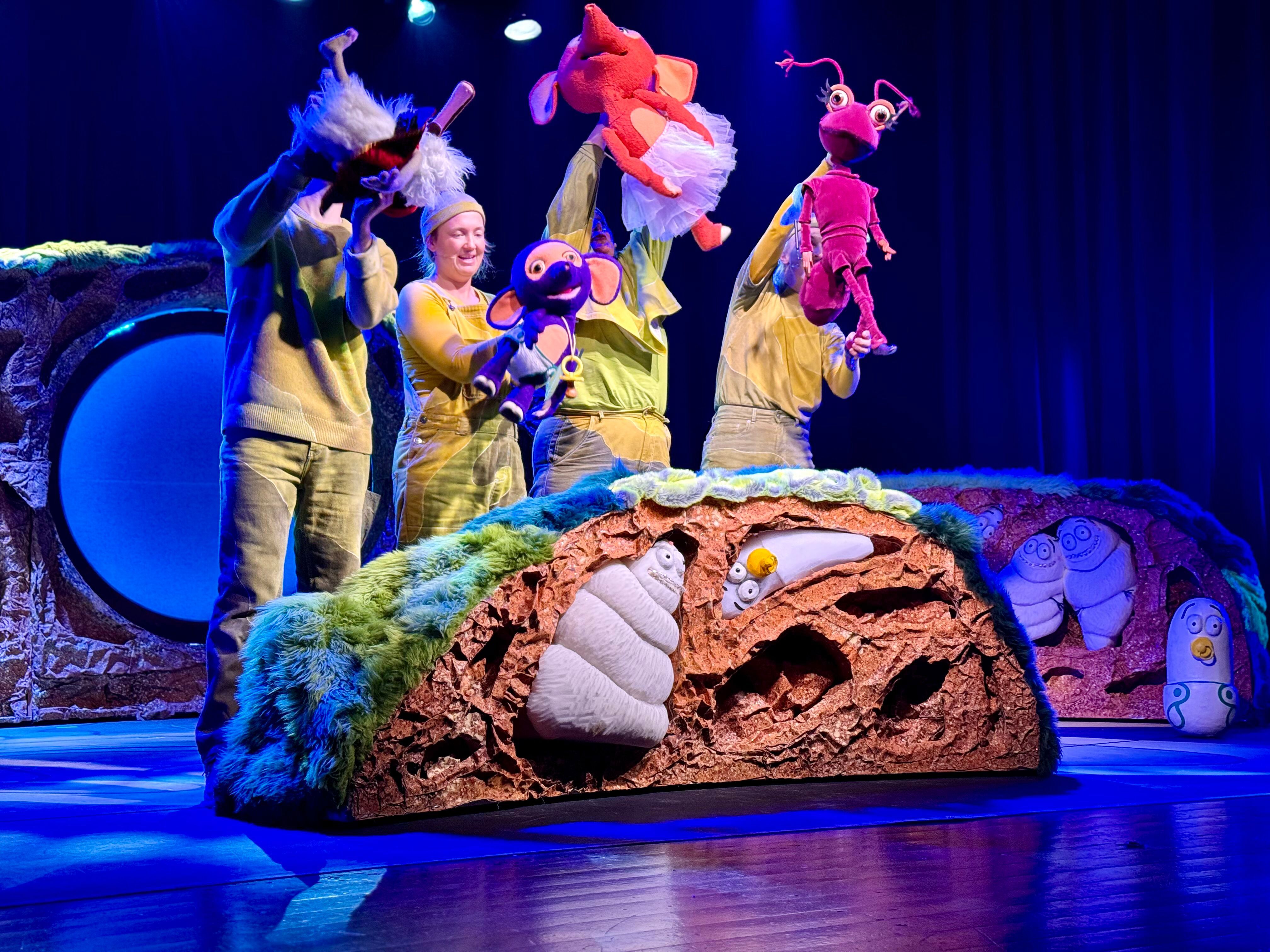 Spente barn på forestilling: – Fantus er favoritten! - vol.no