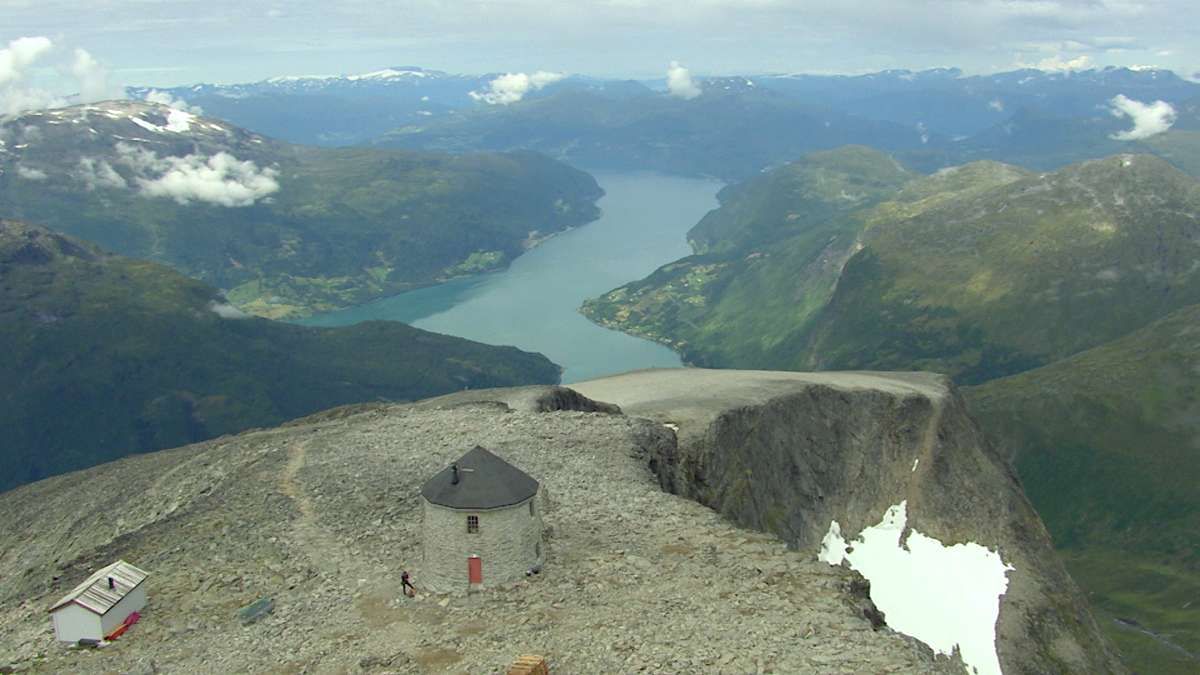 Viser indre Nordfjord frå lufta - fjordingen.no