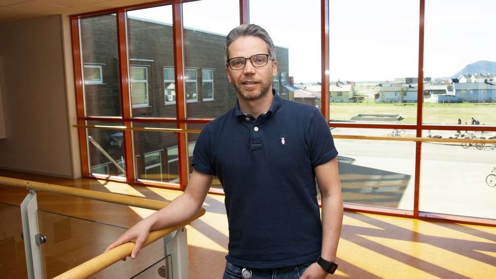 Derfor går Christian Blix fra rektors kontor tilbake til klasserommet ...