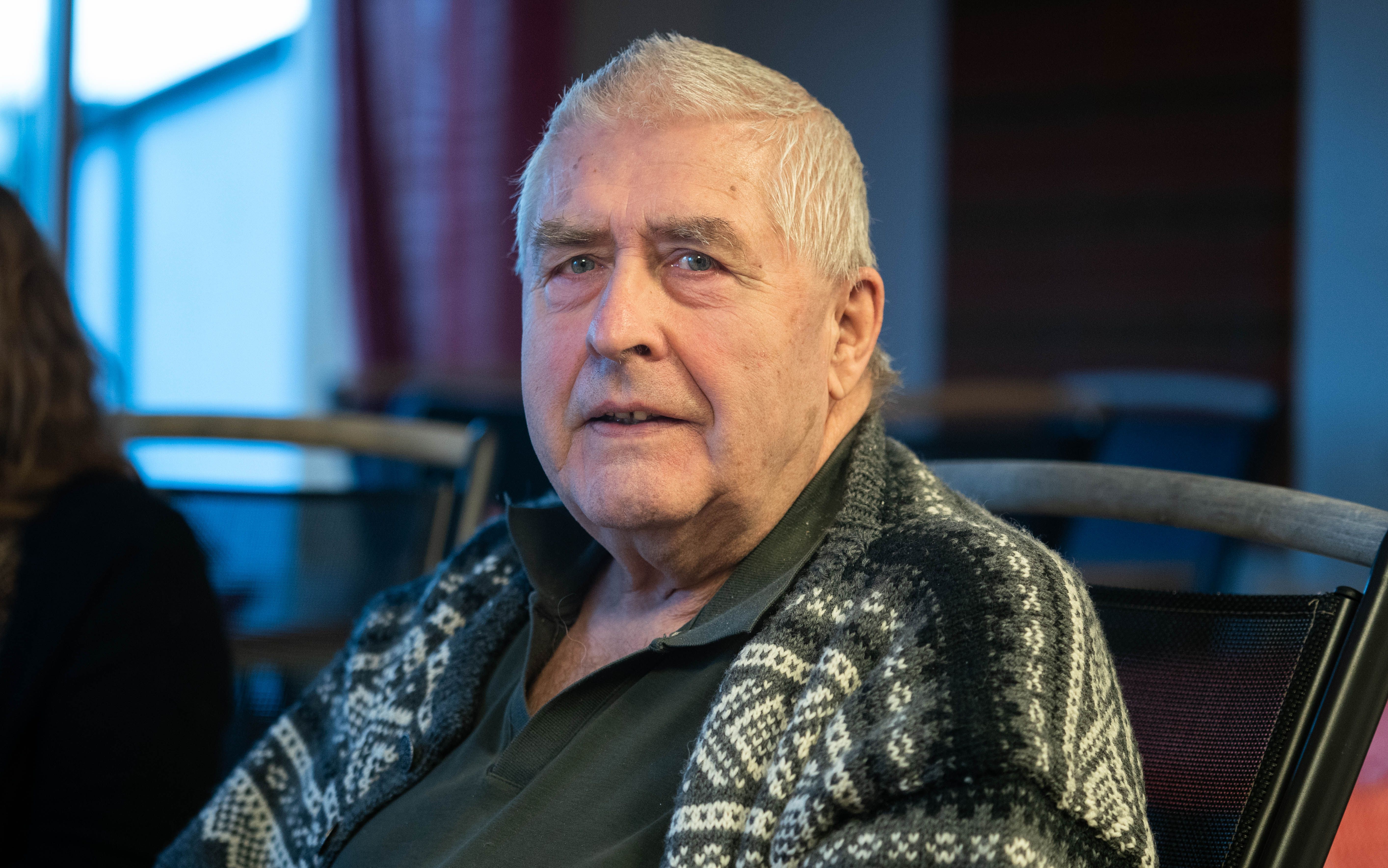 Eirik (78) vil tilbake til livet han kjente: – Jeg har vært alene i ...