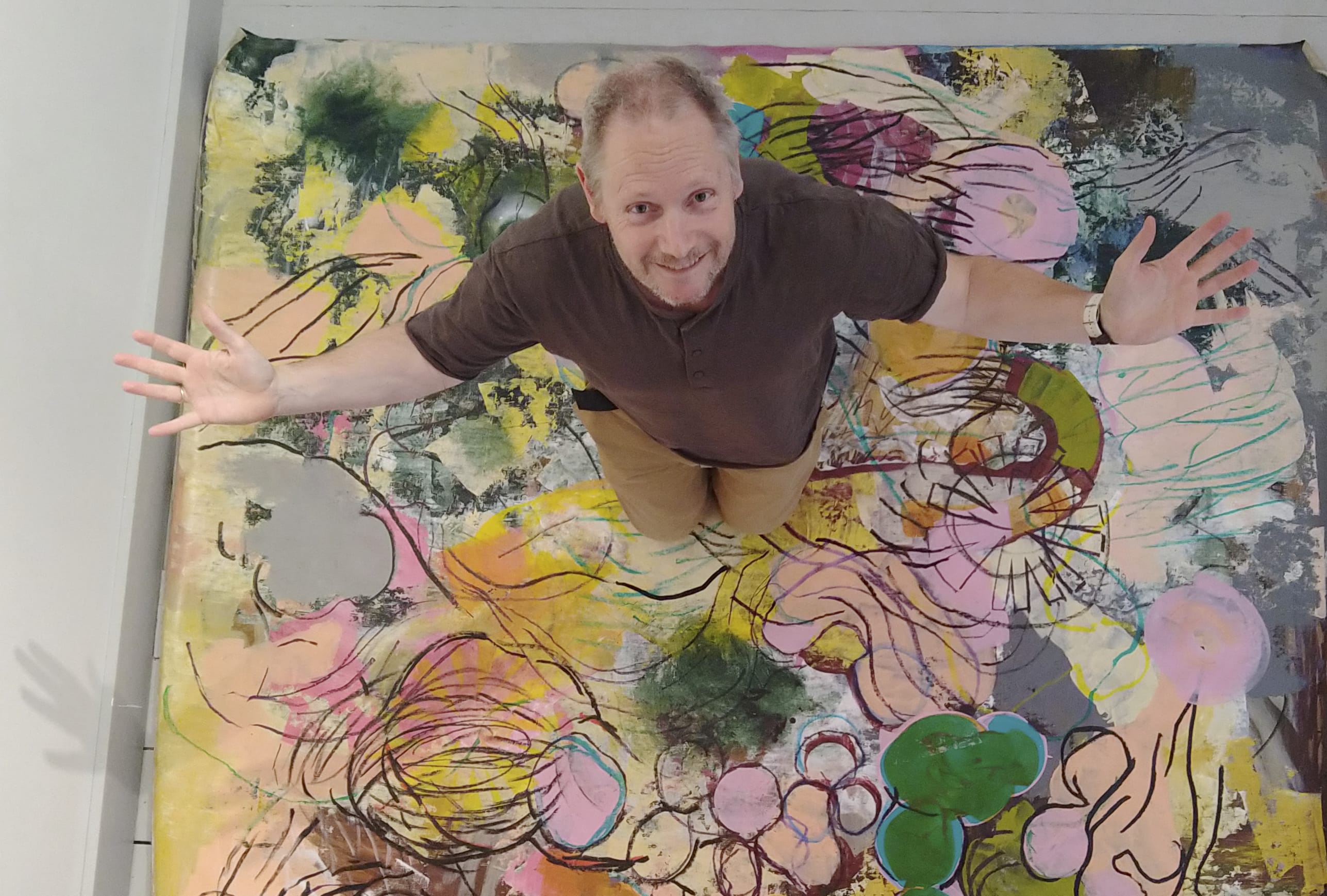 Lager fargesprakende kunst av søppel