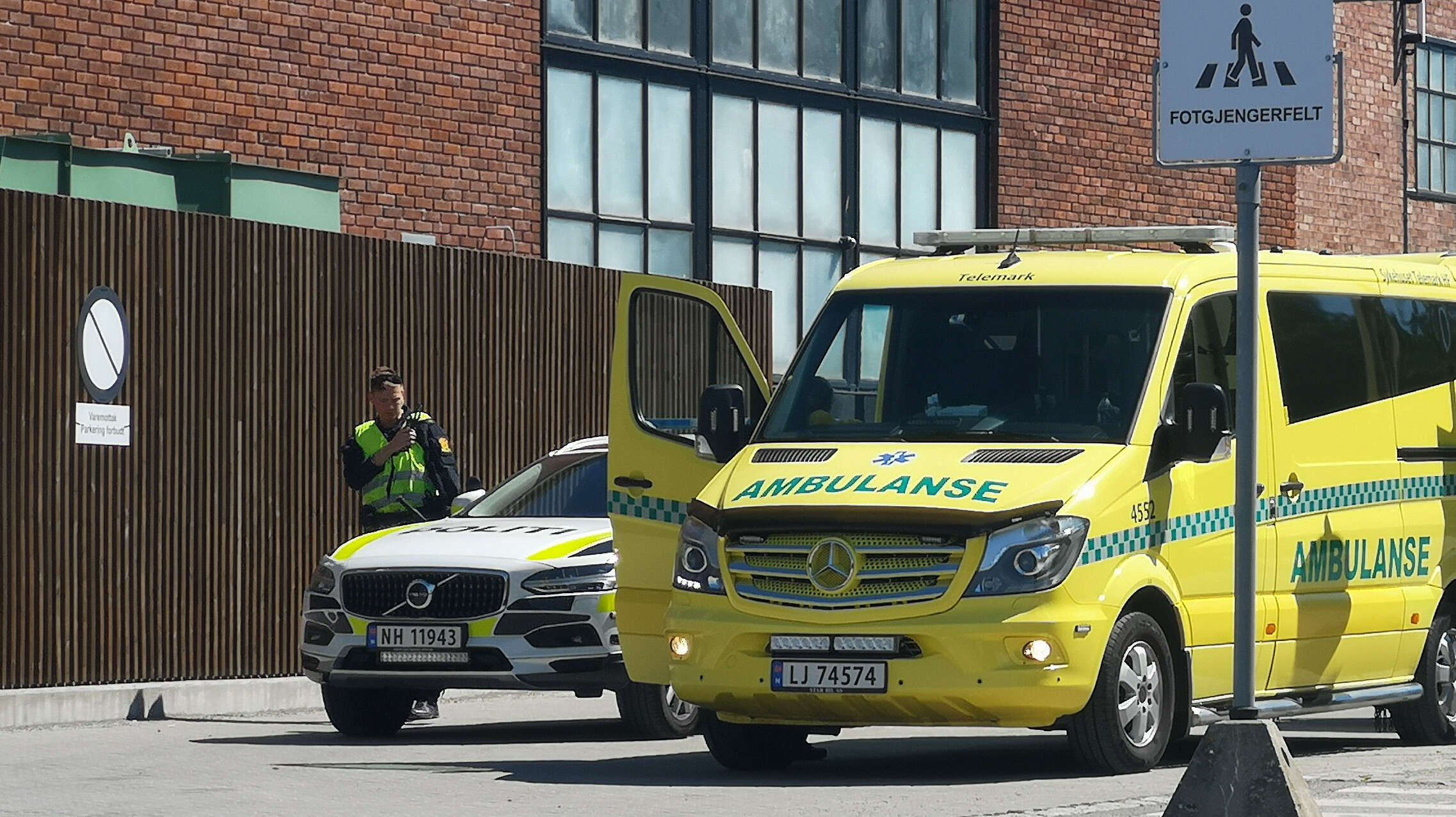 Mann i rullestol påkjørt - varden.no