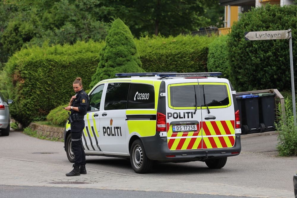 Ulykke mellom bil og sykkel - agderposten.no Ulykke mellom bil og sykkel - agderposten.no