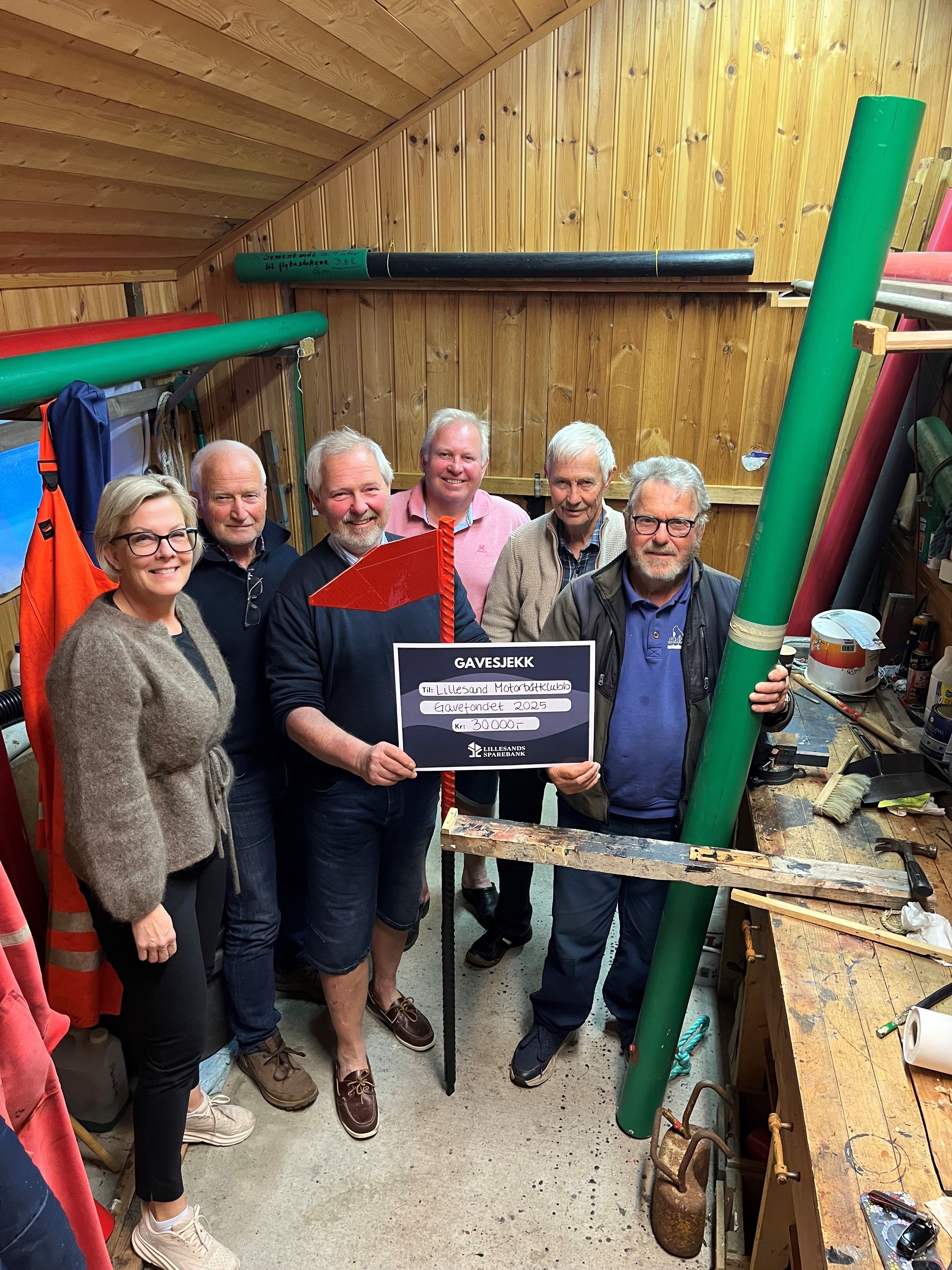 Holder sjømerkene i orden - fikk gave på 30.000 - lp.no