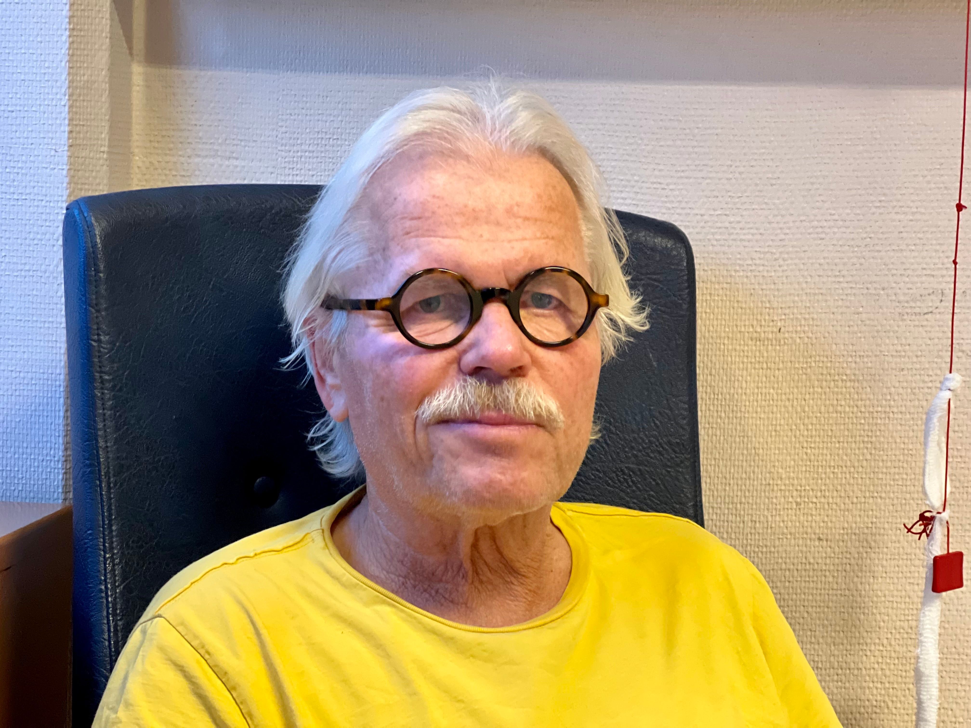 Knut (72) fikk slag: – Kan ikke få takket helsepersonellet nok - varden.no