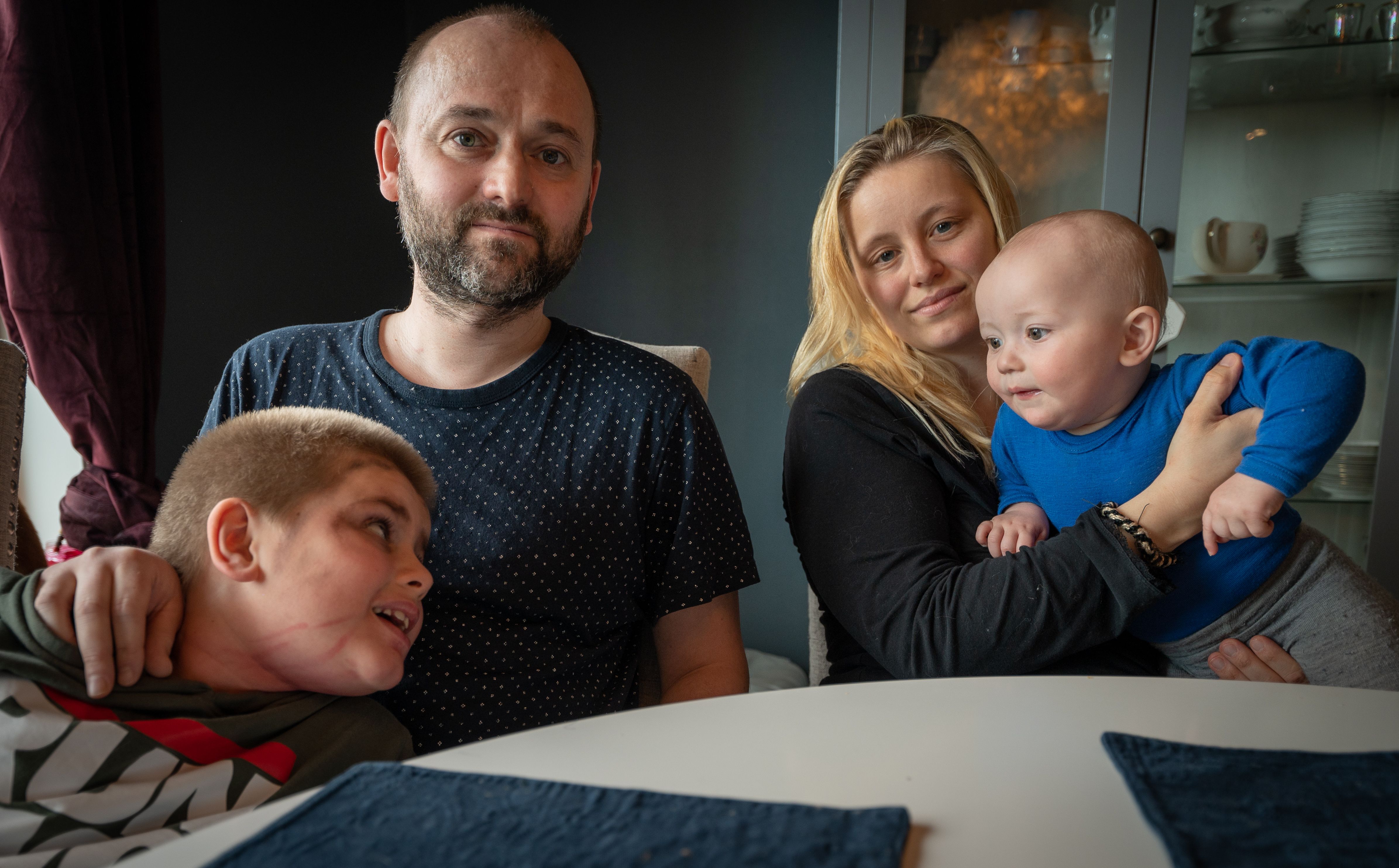 Fekk ikkje ta blodprøve av sonen: - Møtte ny lege kvar gong - smp.no