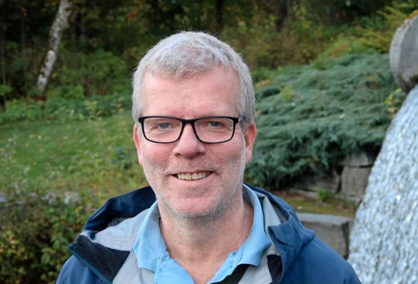 Jon Hustad er død - smp.no