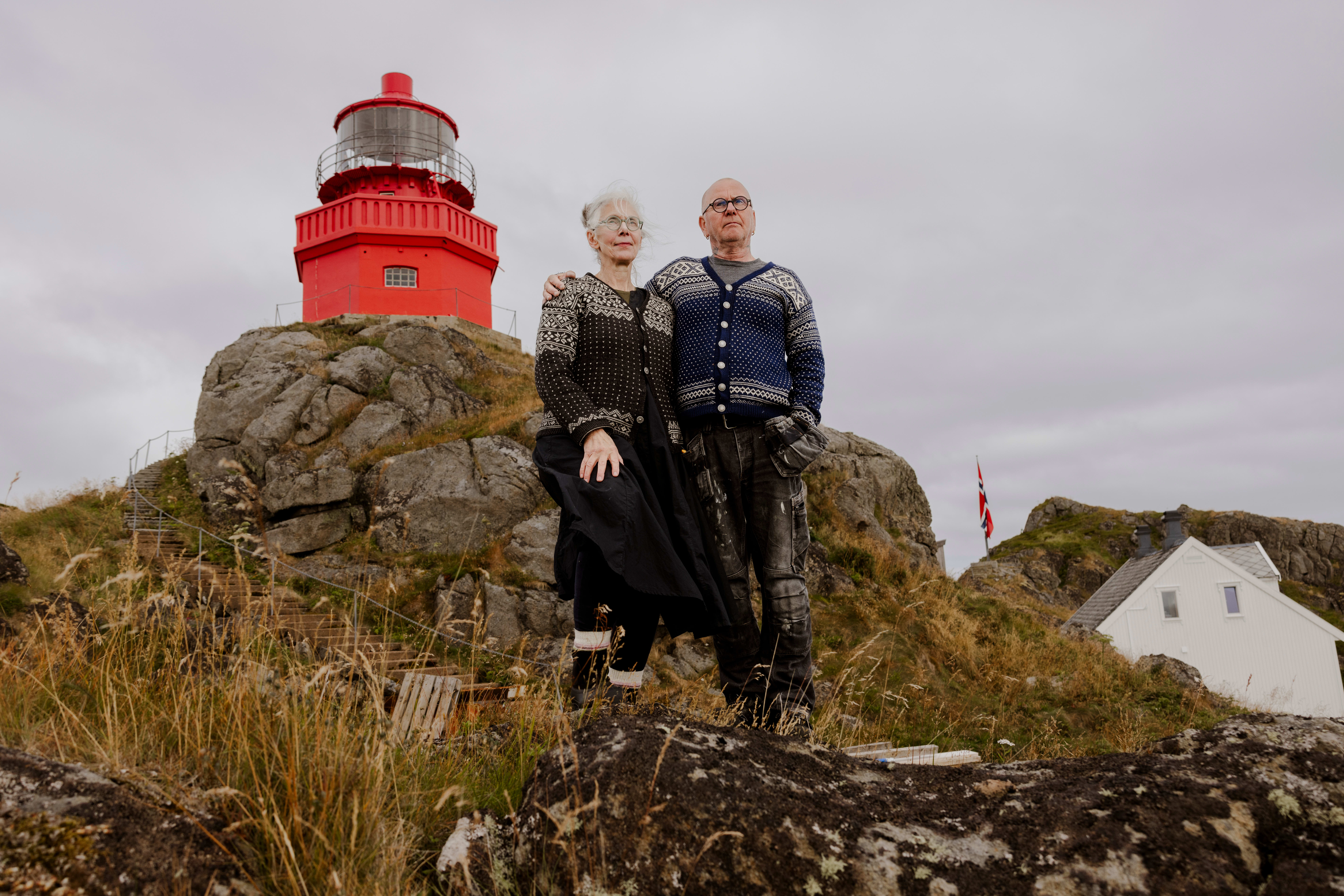 Alene sammen - fvn.no