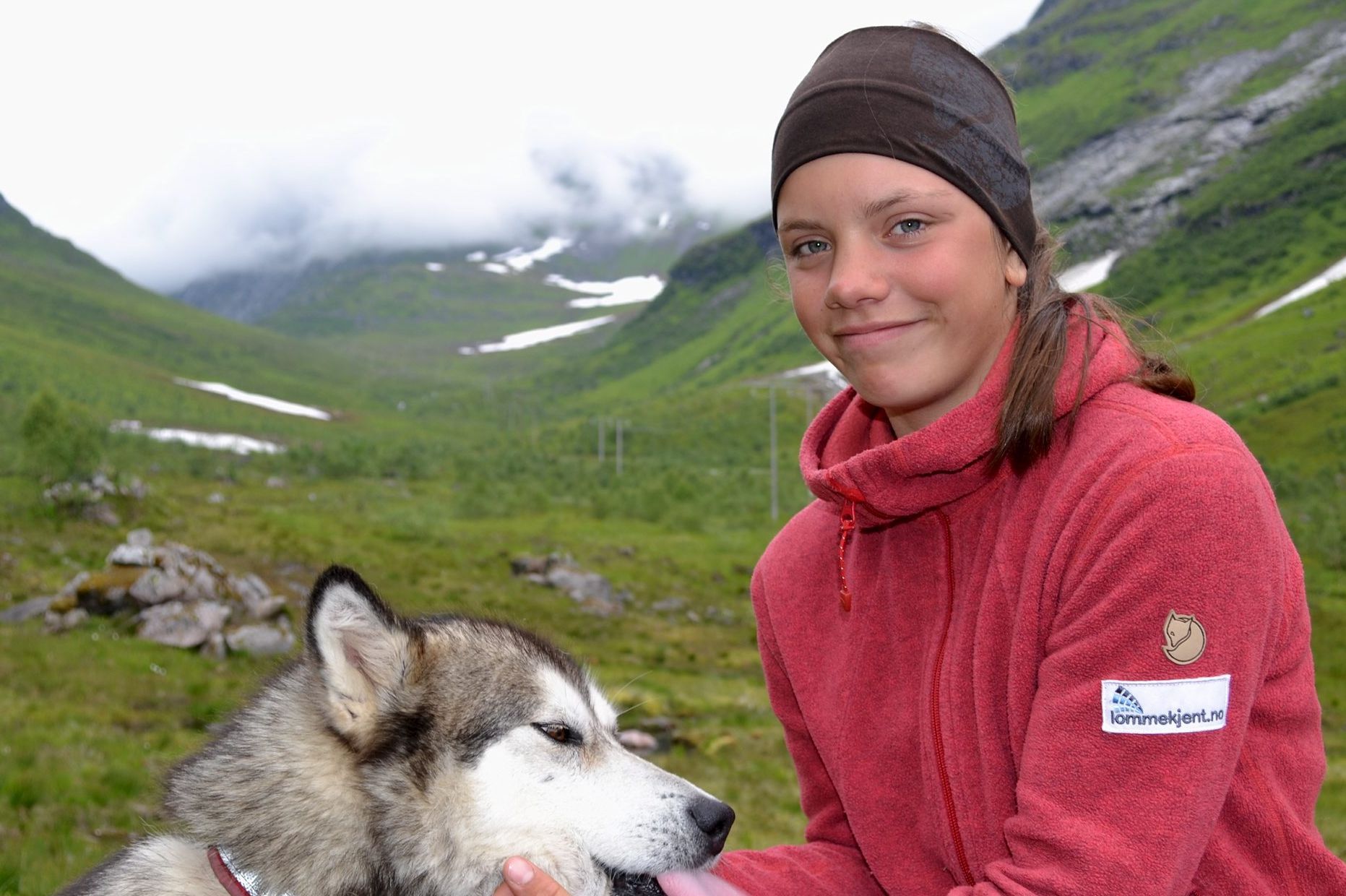 Maria (16) går Norge på tvers - smp.no