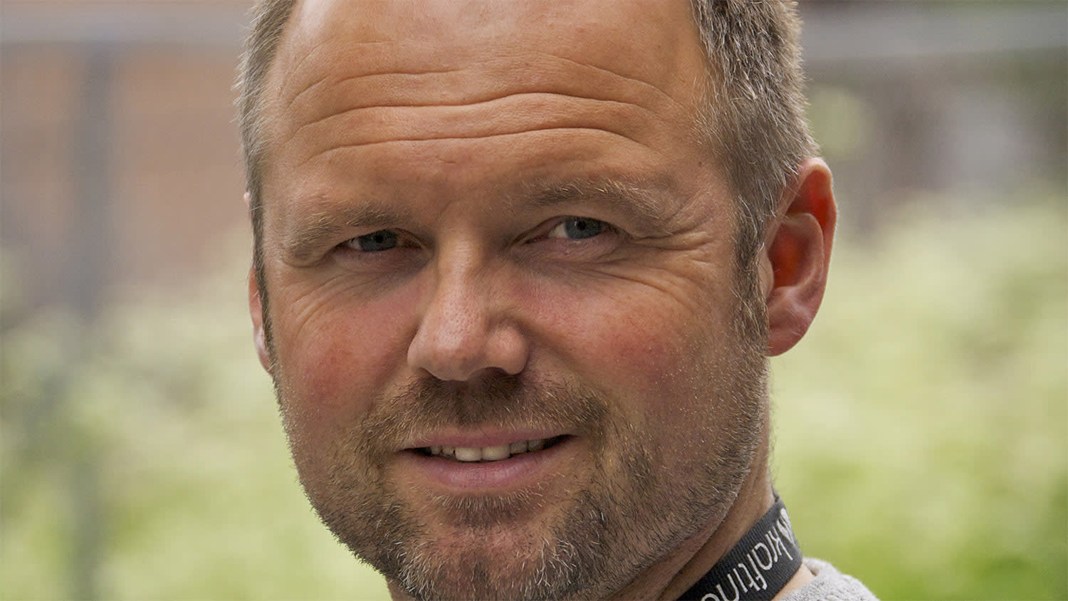 - Bind prisen i dag - vol.no