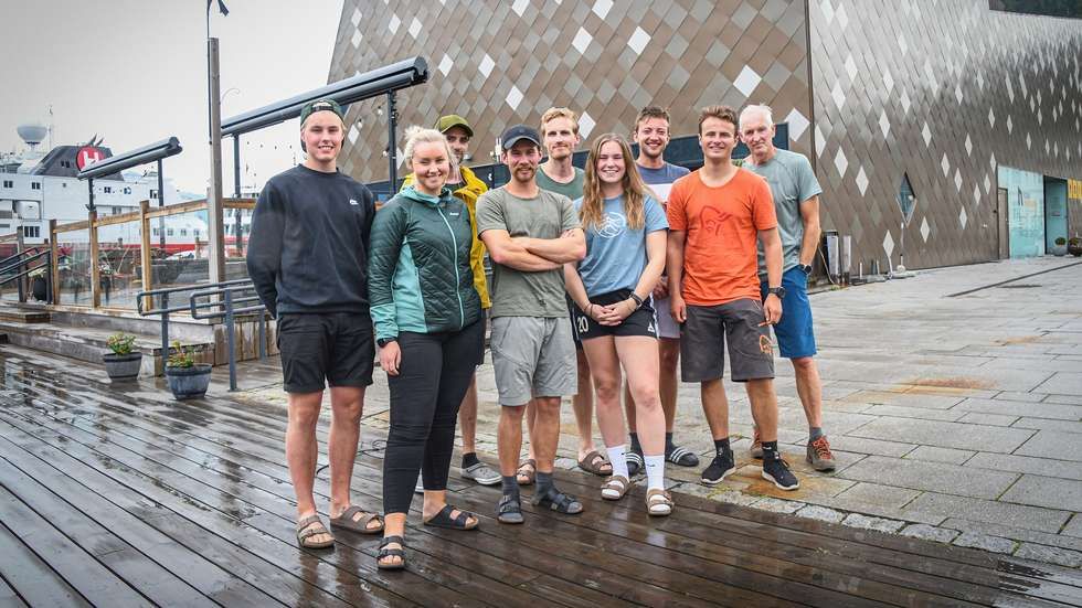 Vi er fullbooket i nesten hele sommer og har lange ventelister - rbnett.no Vi er fullbooket i nesten hele sommer og har lange ventelister - rbnett.no