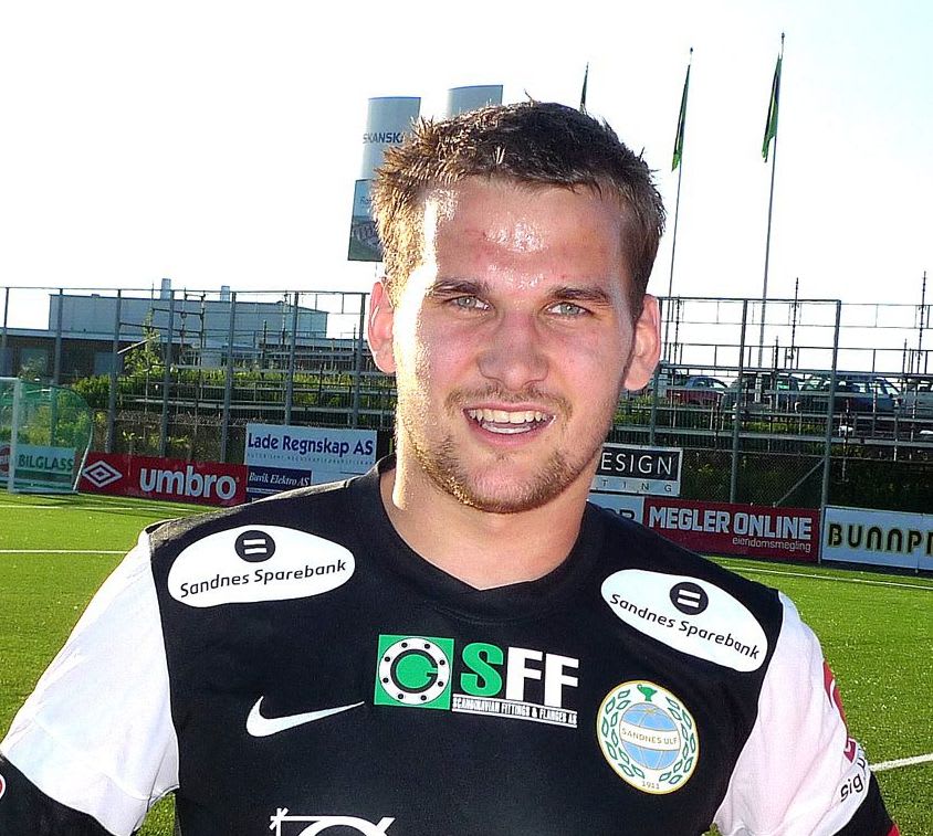 Aksel dro i gang opprykksshowet - andalsnes-avis.no