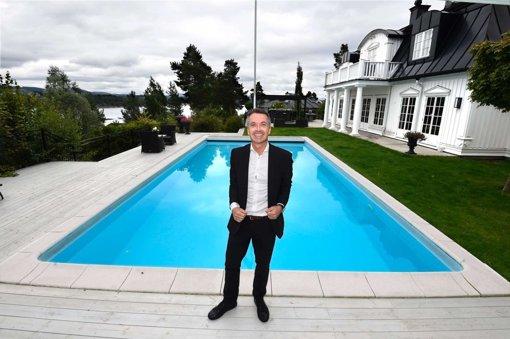 Espen selger Norges dyreste boliger - varden.no