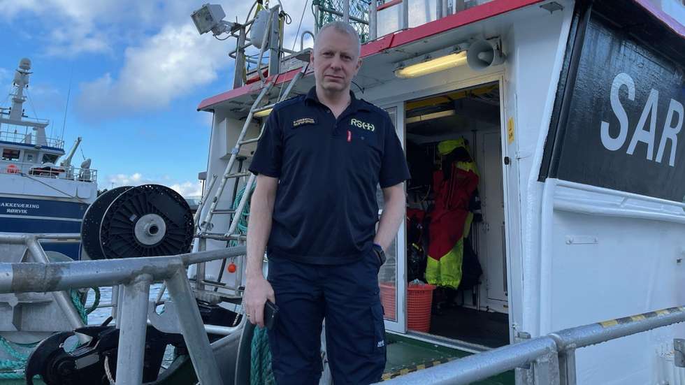 Mannskap på «Knut Hoem» klar for påska - vol.no