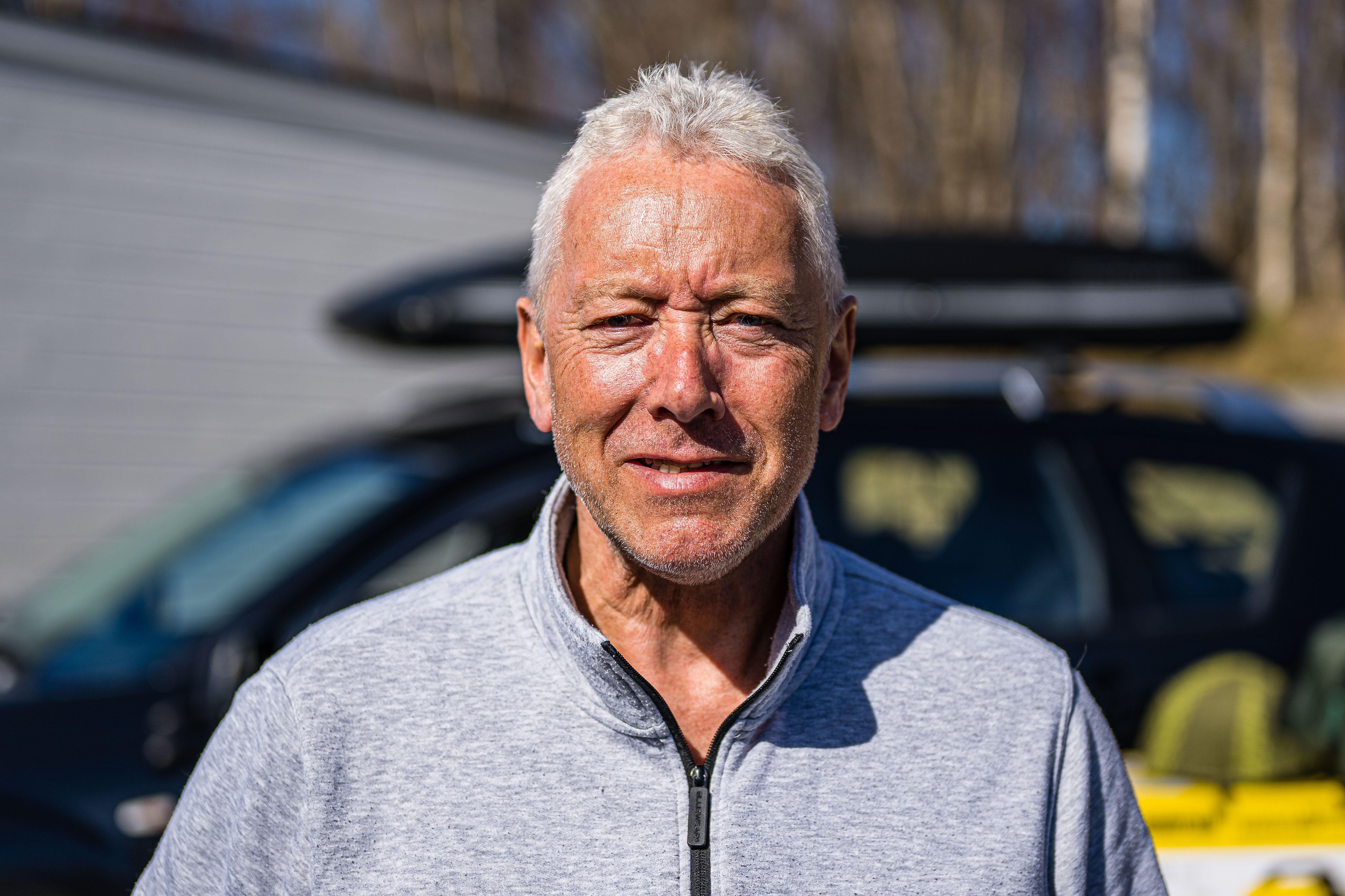 Hjernebløding inga hindring: Til Ukraina med bil og aggregat - smp.no