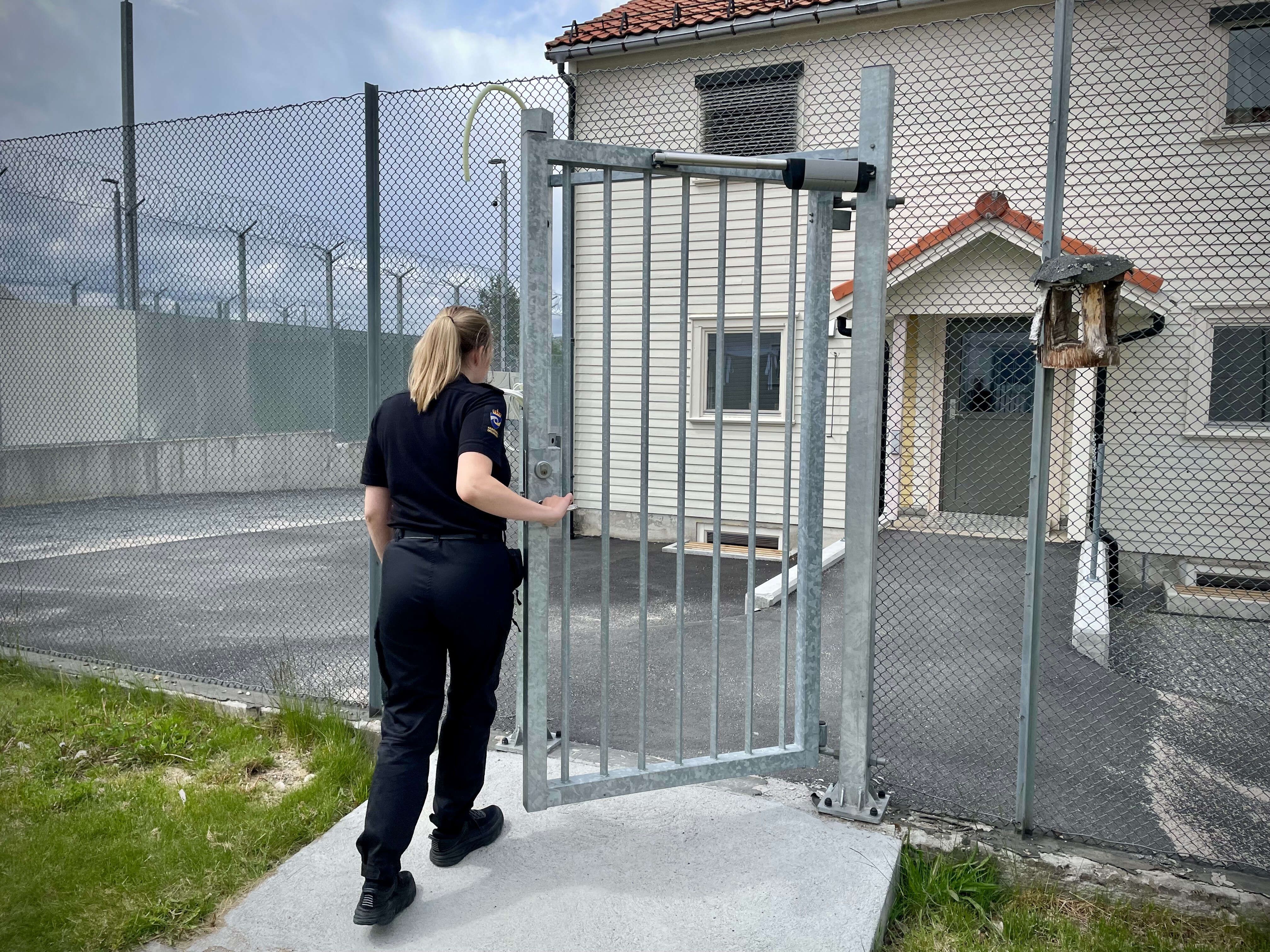 Slår alarm: Mener human behandling av innsatte trues - venneslatidende.no