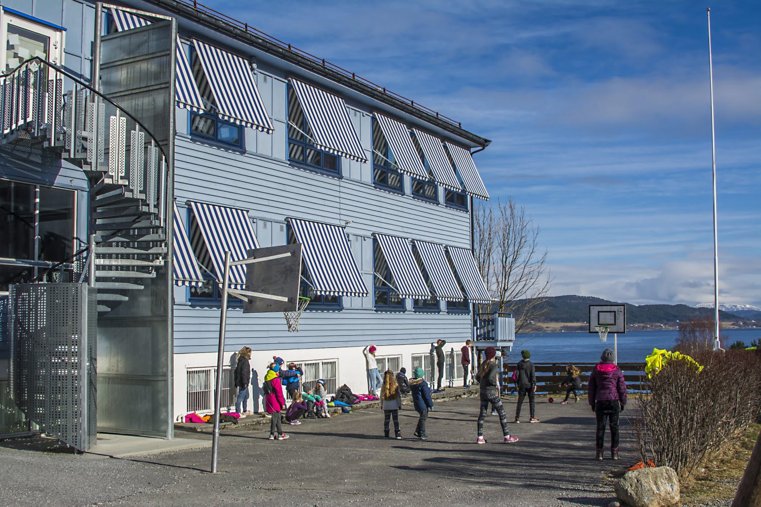 Usant om Vågstranda skule - andalsnes-avis.no