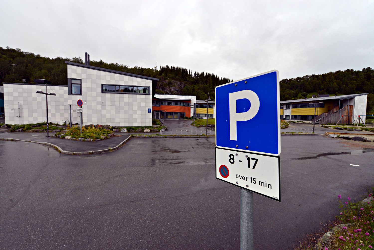 Nei til gjenåpning av Ervik skole - ht.no