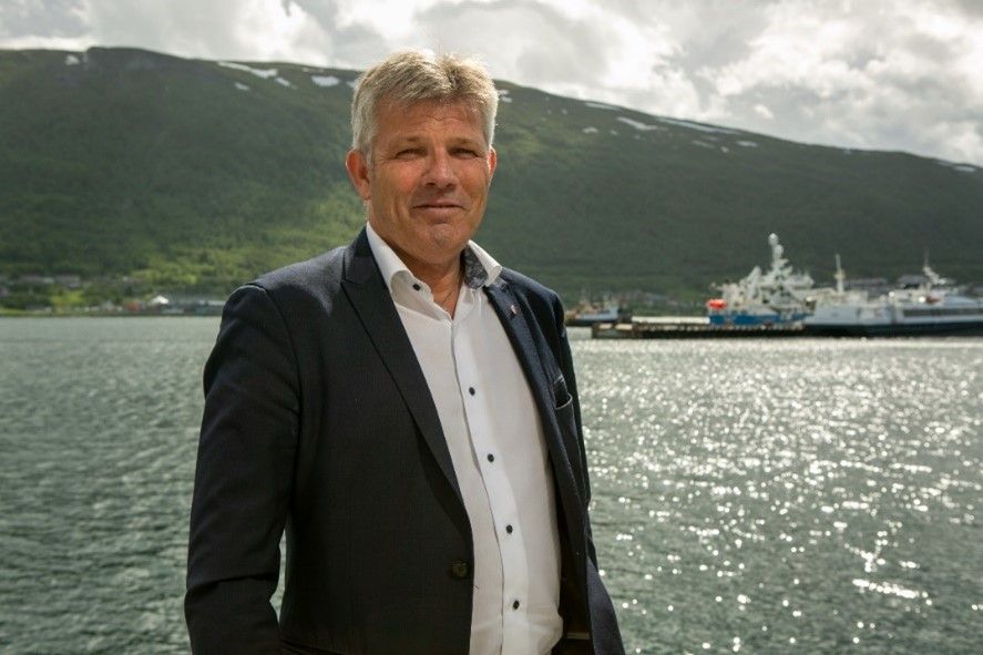 Skjæran til Husøydagan - kystogfjord.no