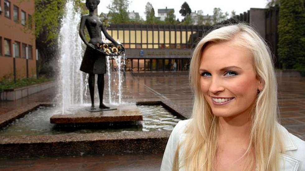 Først Oslo, så Australia - rbnett.no
