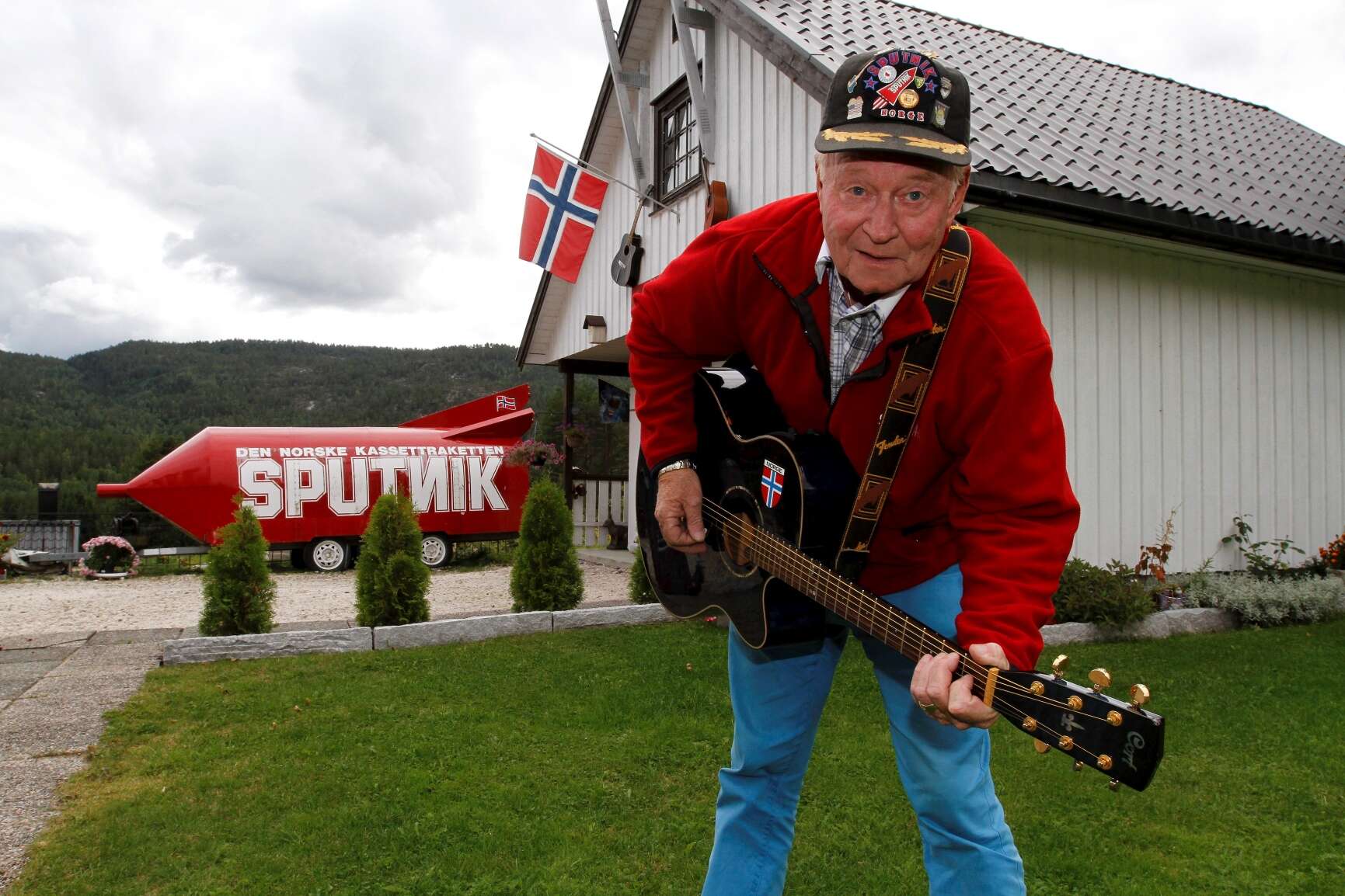 Vi har ganske mange personer med rullator og rullestol her - varden.no