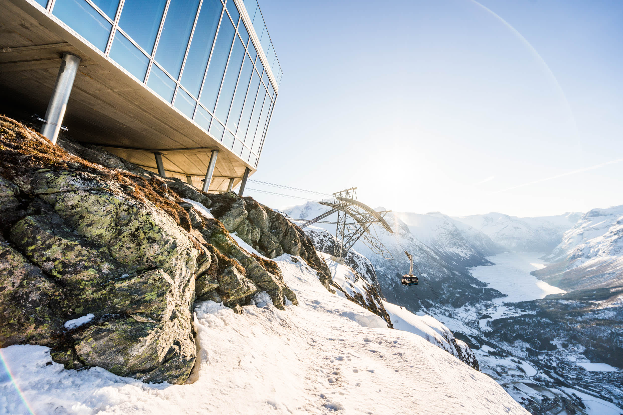 Alex stenger i Loen - morenytt.no