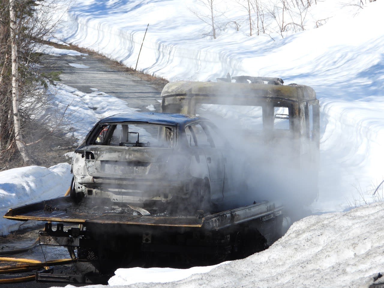 Bil fra Ålesund tok fyr på lasteplan - smp.no