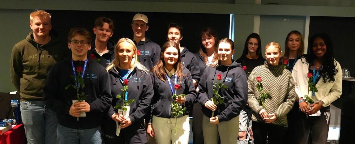 Dette er det nye ungdomspanelet - smp.no